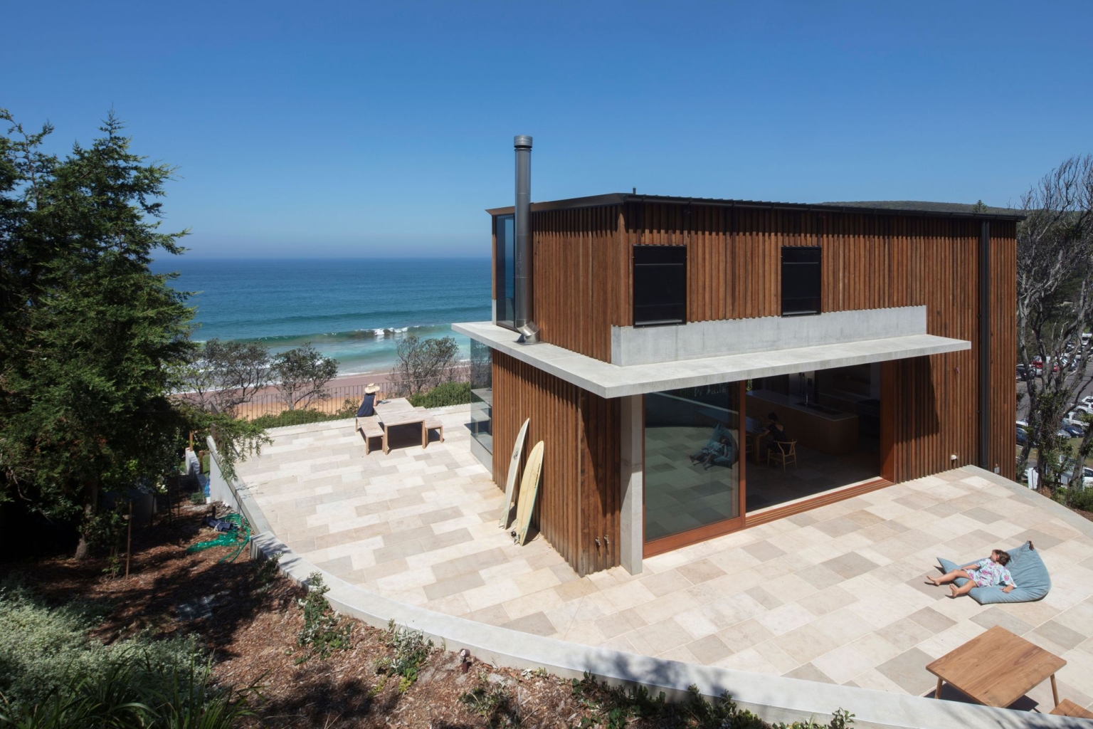 Macmasters Beach House by Polly Harbison Design - Project Feature - The ...
