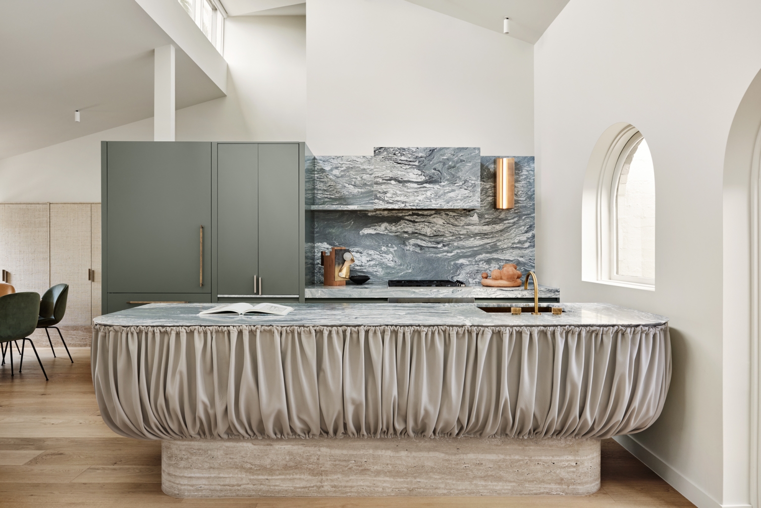 Hawthorn House by Fiona Lynch Office - Project Feature - The Local Project