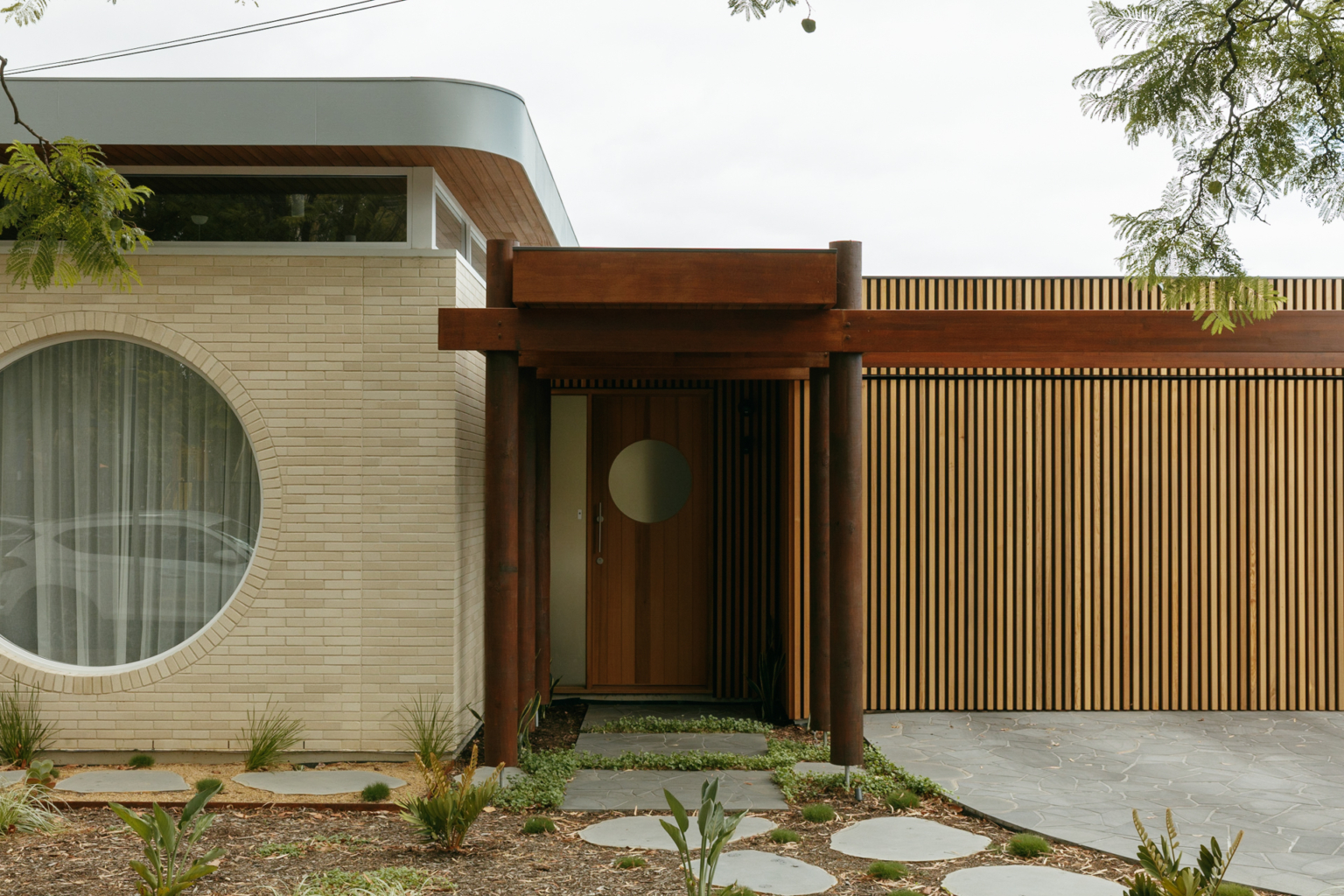 Suburban House by Sans-Arc Studio - Project Feature - The Local Project