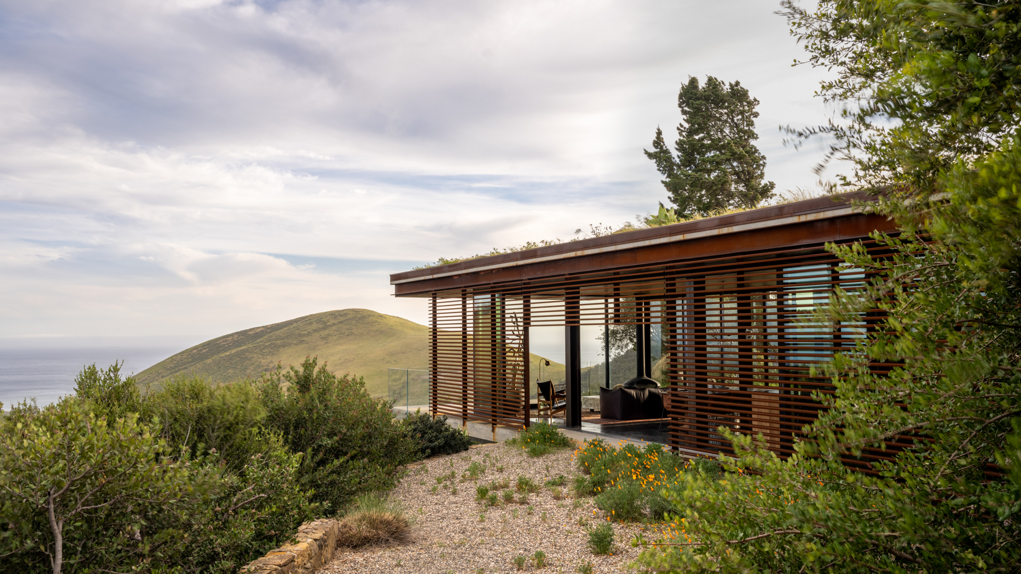 Off-Grid House by Anacapa Architecture - Issue 12 Feature - The Local ...