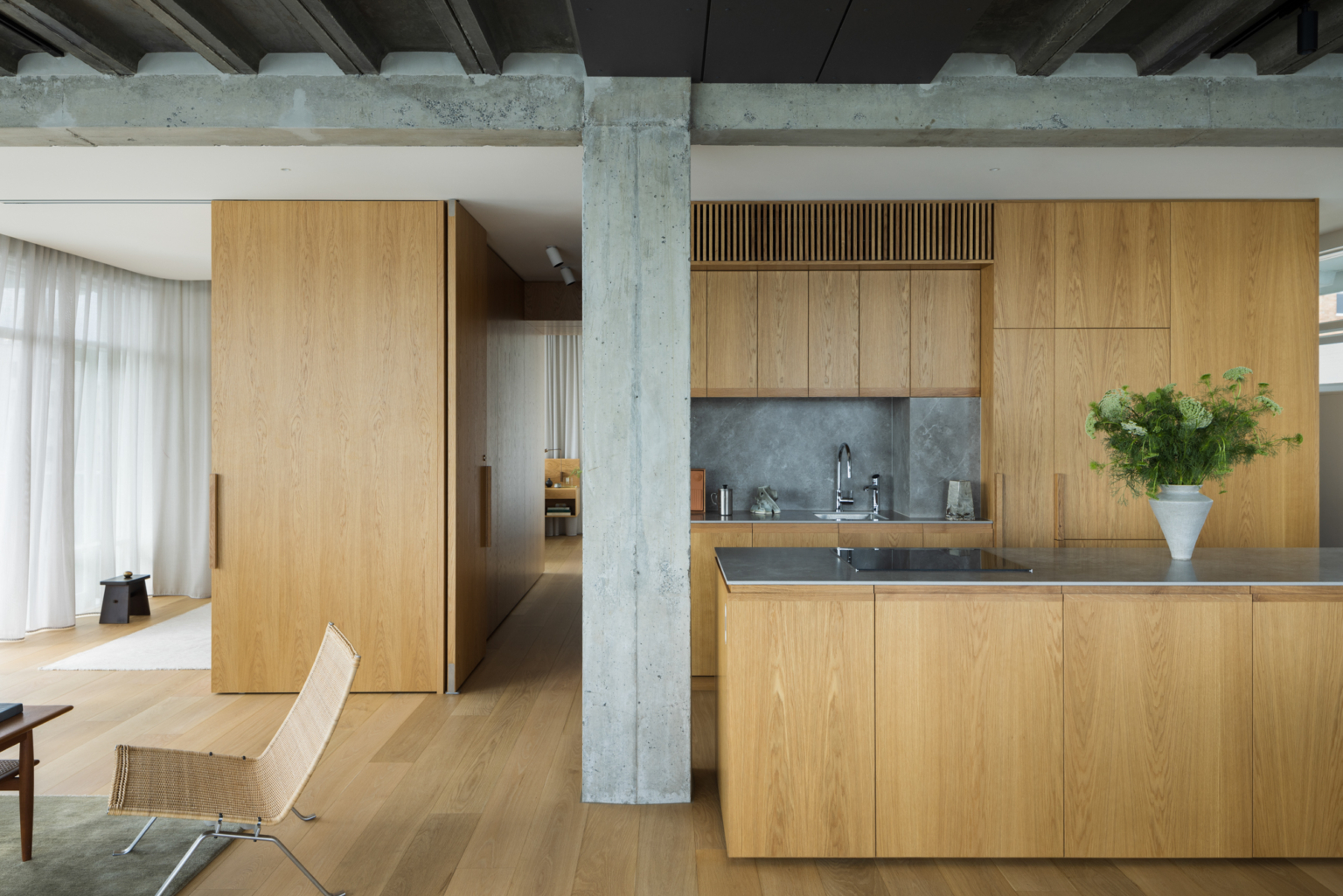 Kyabin Apartment by Brad Swartz Architects - Issue 12 Feature - The ...