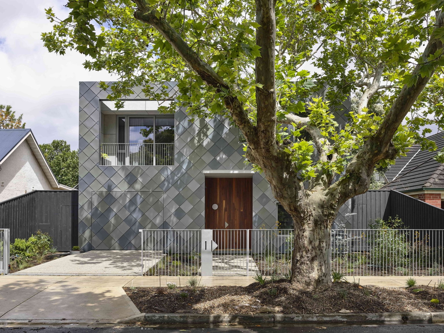 Darebin House by Molecule Studio - Project Feature - The Local Project