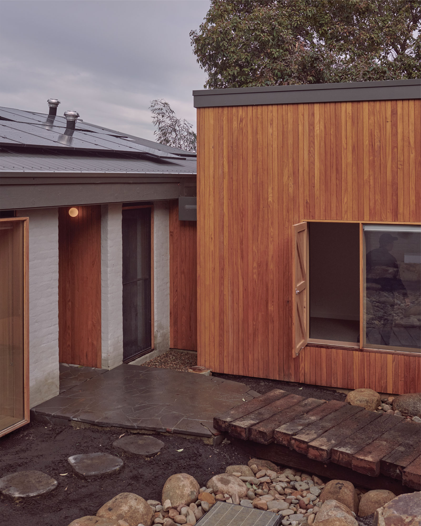 Silver House by Olaver Architecture - Project Feature - The Local Project