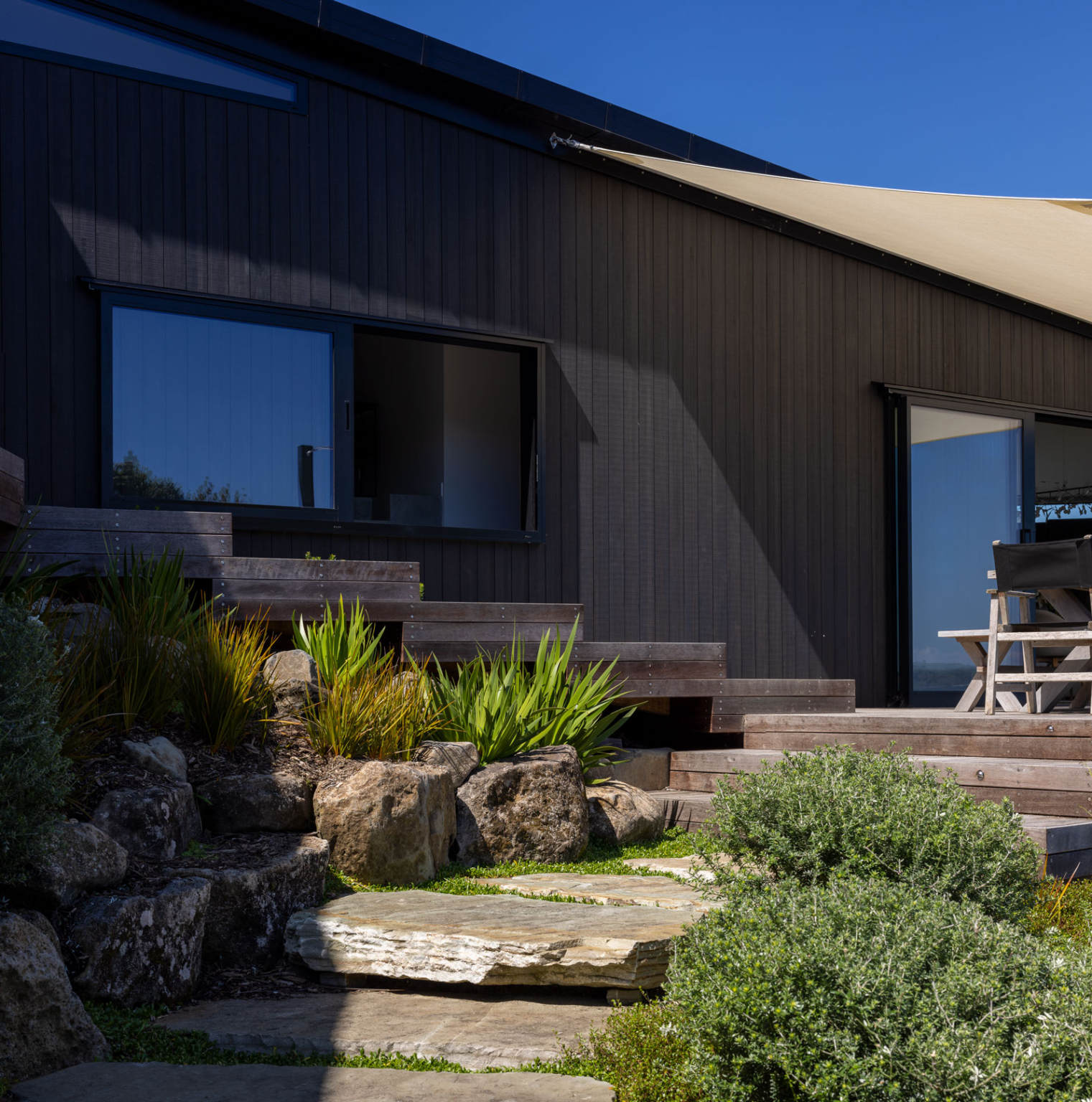 Daniels Reef Lookout by Matter - Project Feature - The Local Project