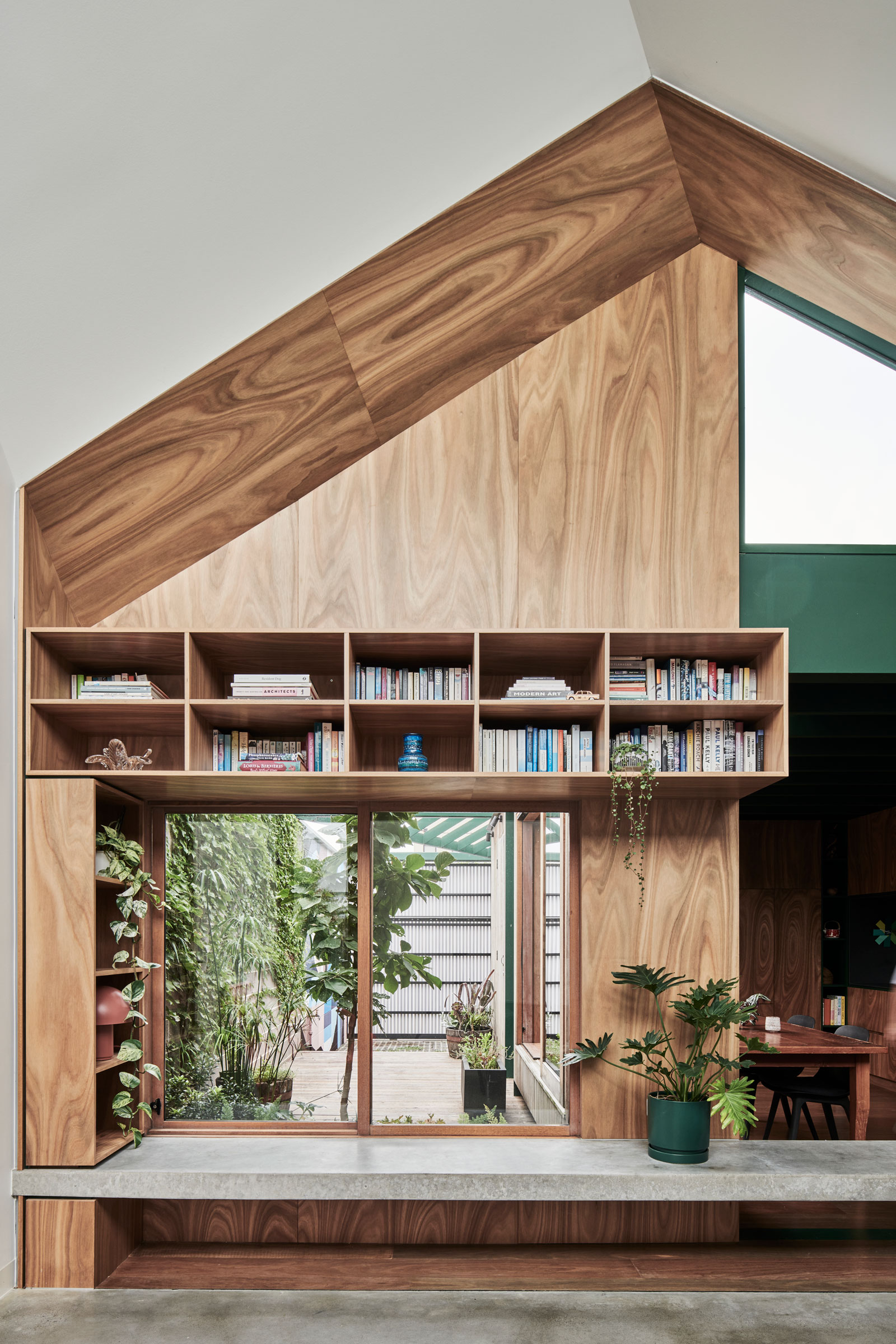 Yuille House by mckimm - Project Feature - The Local Project