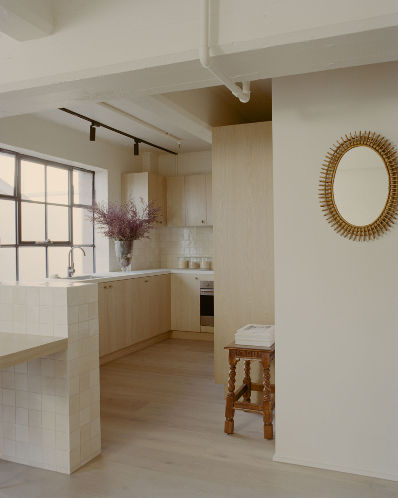 Fitzroy Apartment by Emily Gillis Interior Design - Project Feature ...