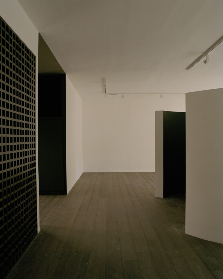 The Antithesis of the White Box – Francis Gallery Los Angeles by BC ...