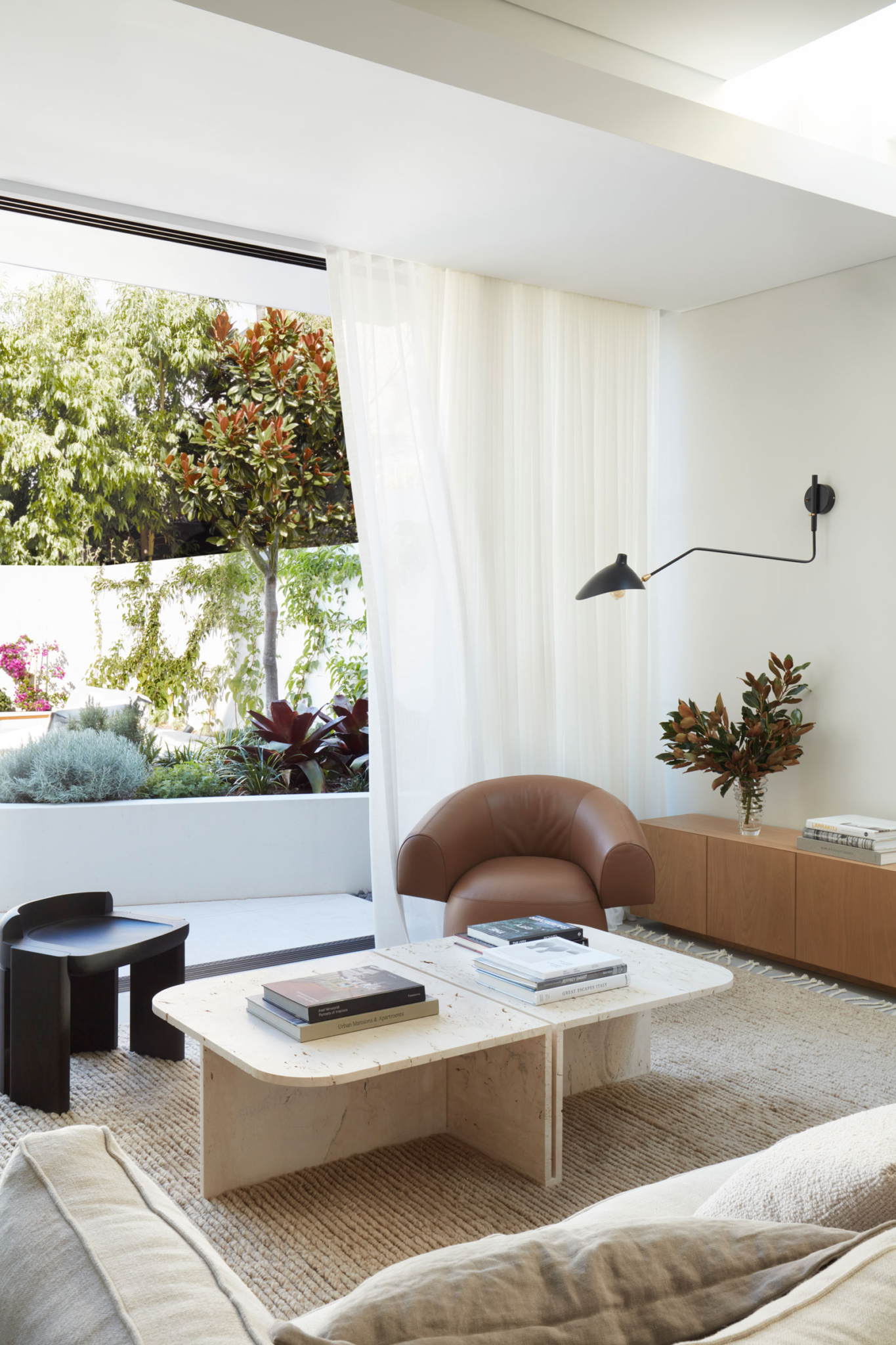 Architecture & Interior Design - Projects, Features, Interiors and Buildings