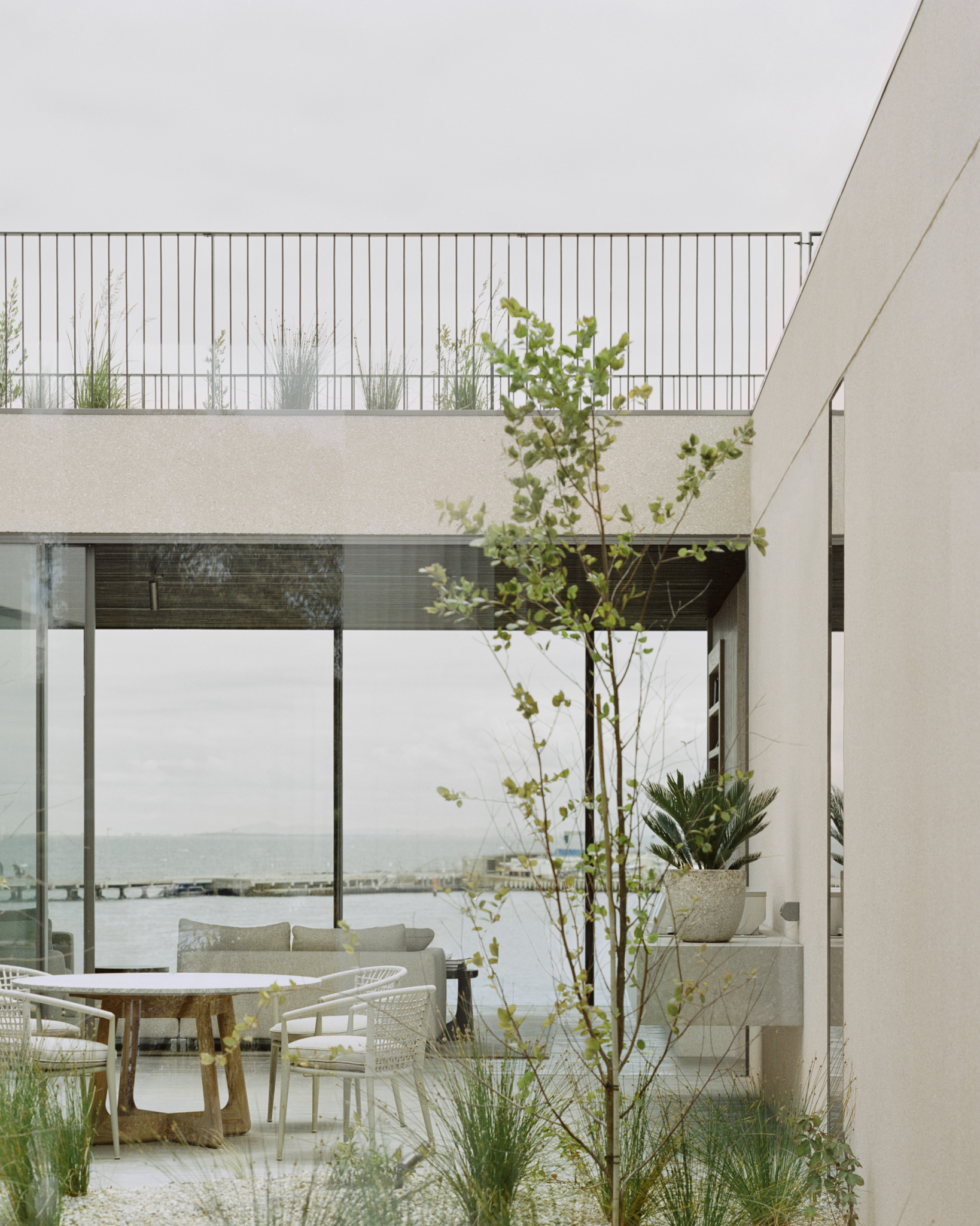 Palms Residence by Olson Kundig - Video Feature - The Local Project