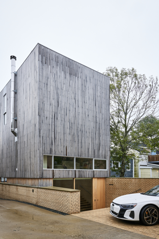 House on the Bay by Lovell Burton - Video Feature - The Local Project