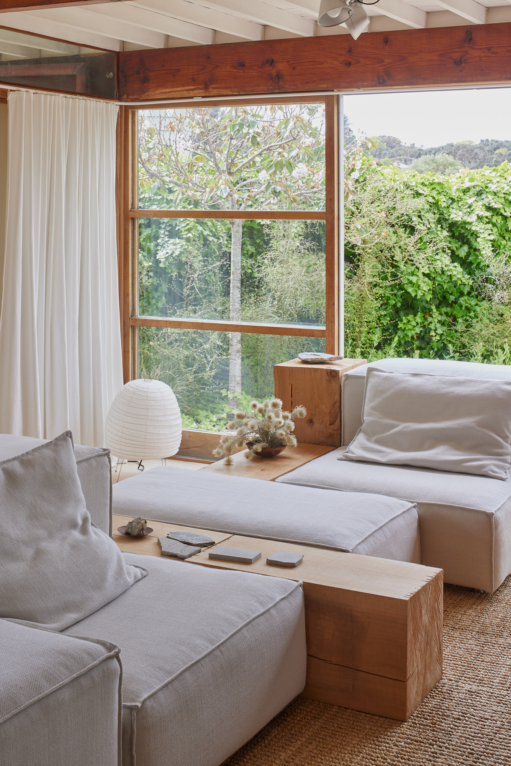 272 Hedges Avenue Pedestal by Contreras Earl Architecture - Issue 13 ...
