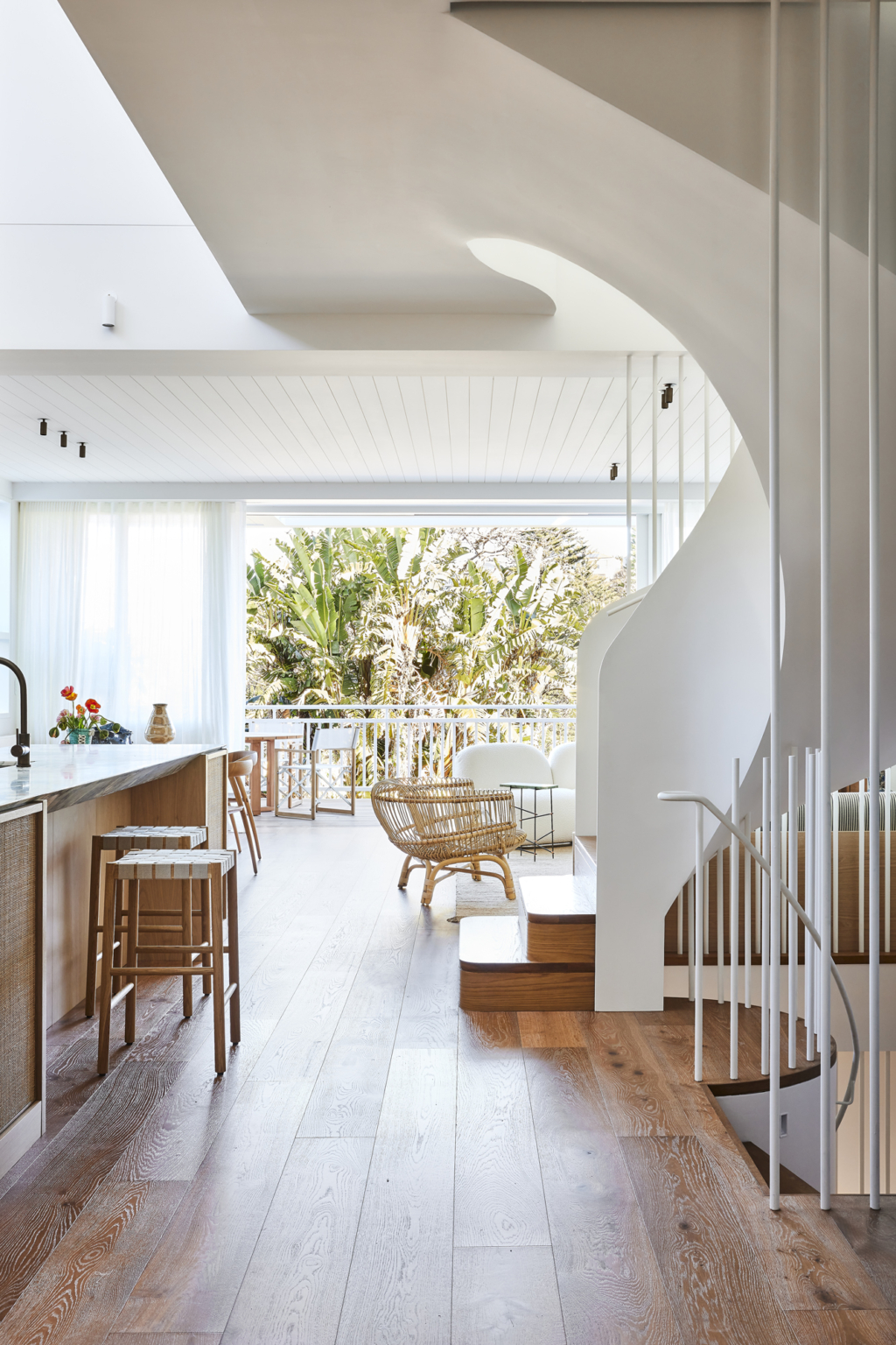 West Village Townhome by Elizabeth Roberts Architects and And Studio ...