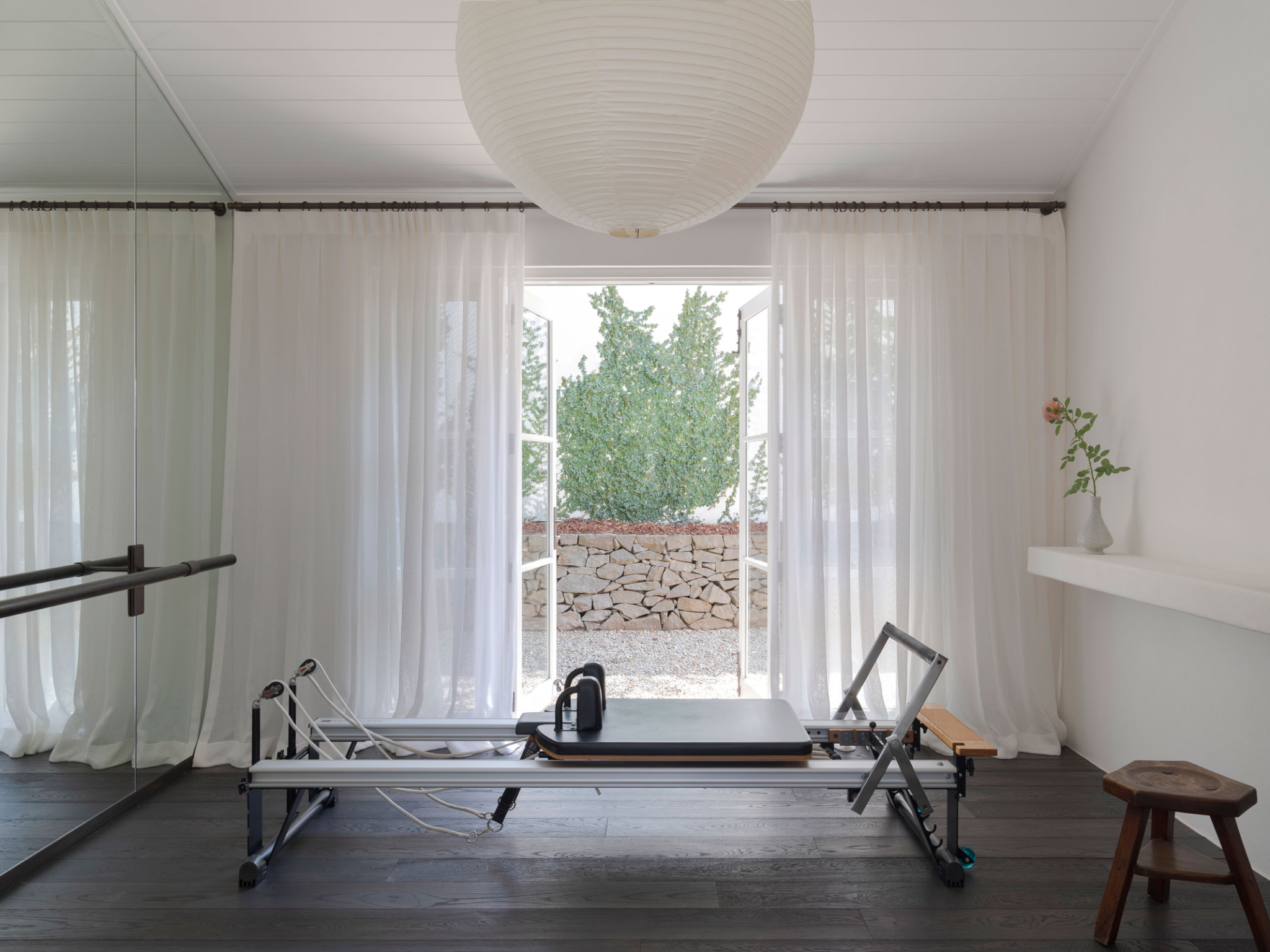 The Ridge by Luke Moloney Architecture and Sarah Davison Interiors ...