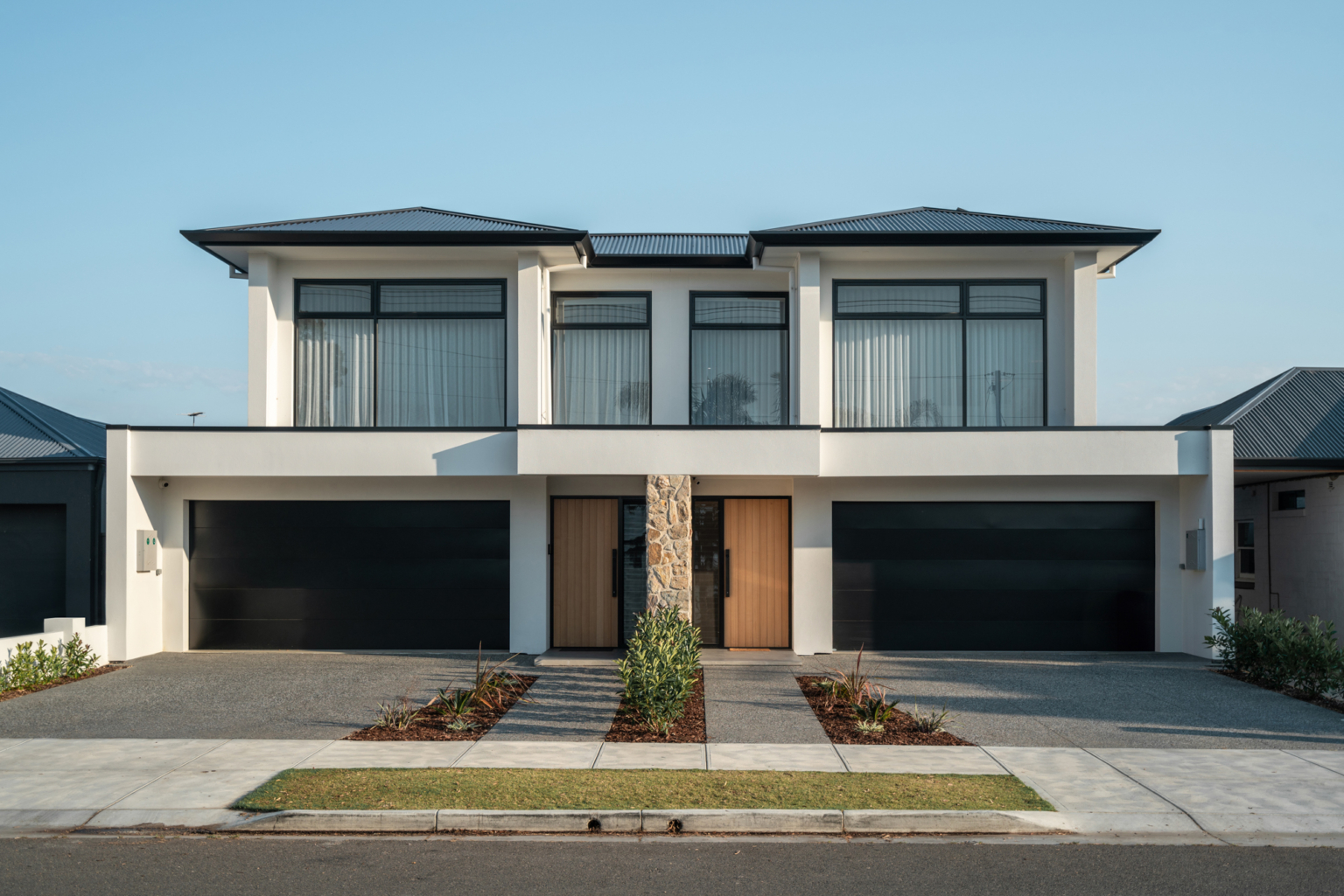 Largs Bay Home by Elmac Homes - Video Feature - The Local Project
