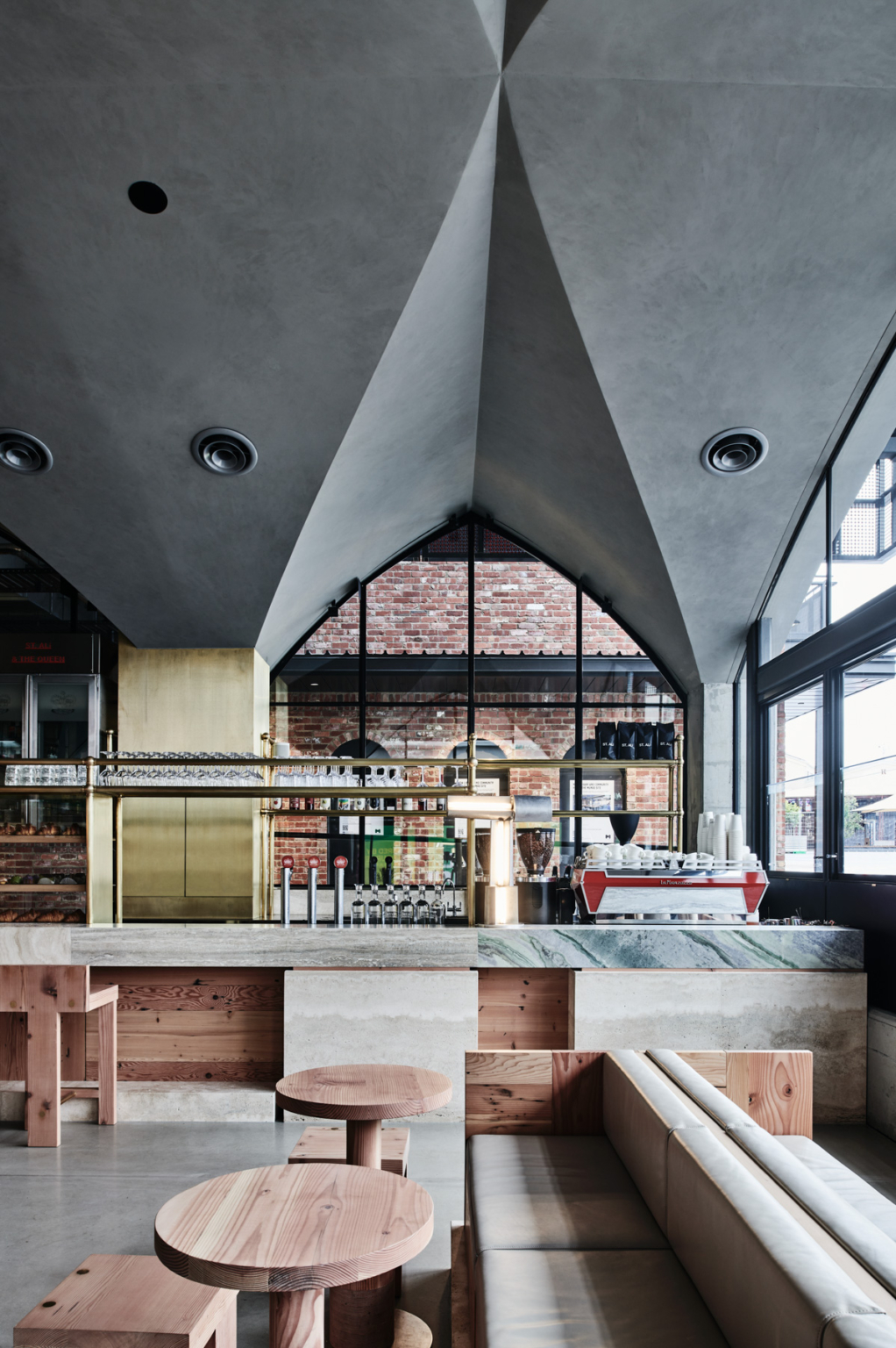 Soho Loft by DXA Studio and Christina Cole Studio - Project Feature ...