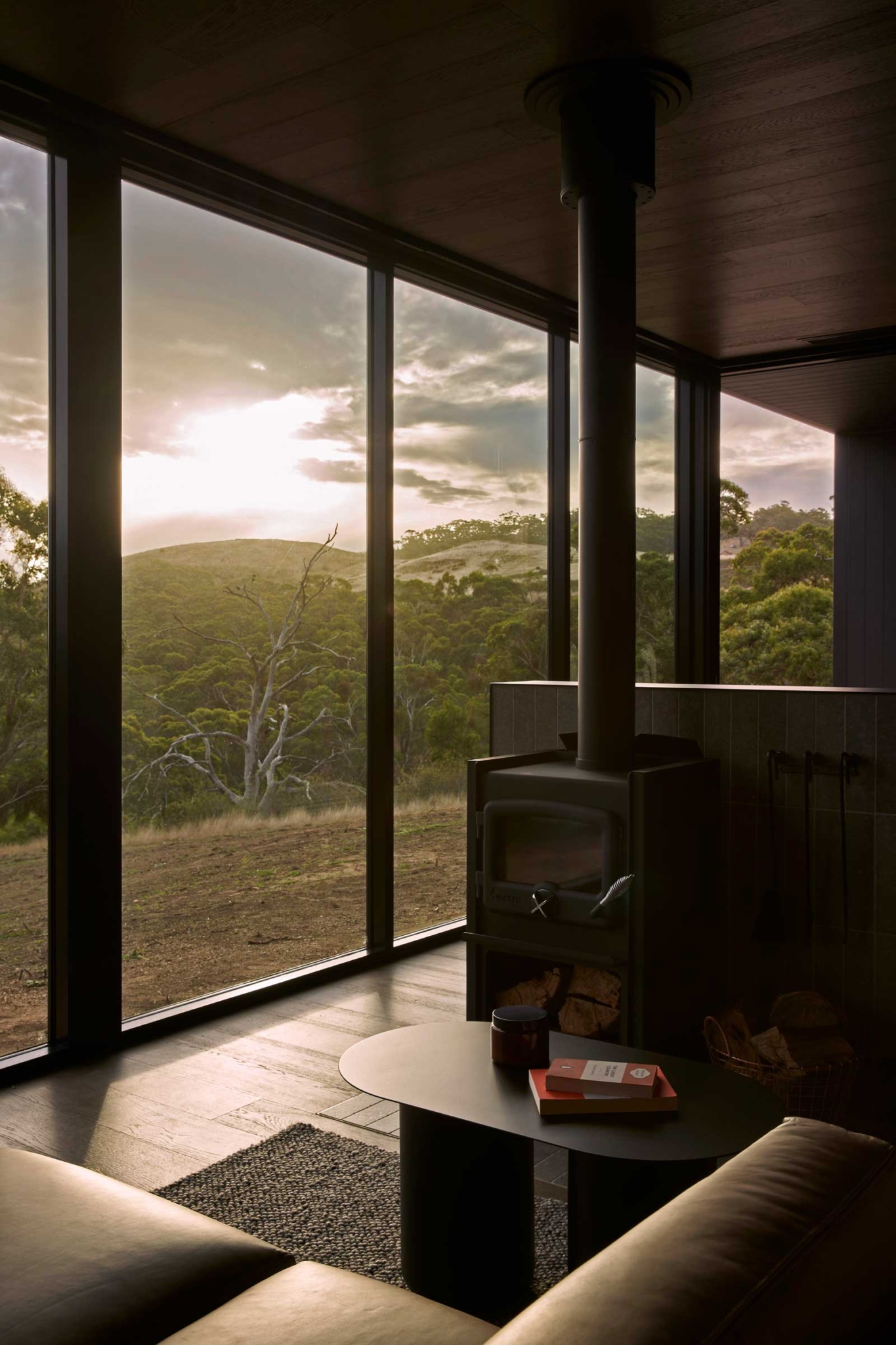 How Mortlock Timber Helped Shape Paperbark House - Project Feature ...
