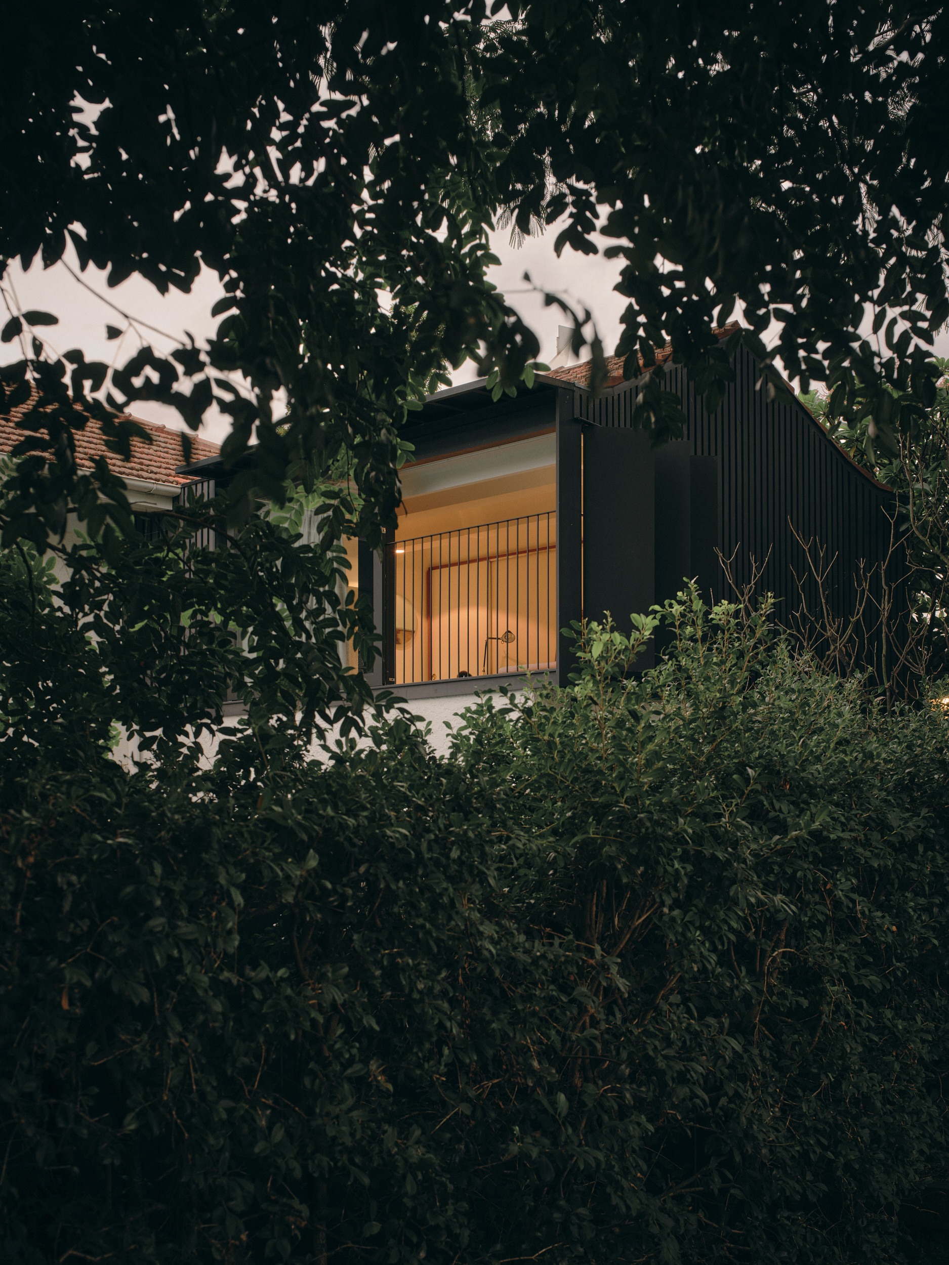 Clayfield House by Twohill & James - Project Feature - The Local Project