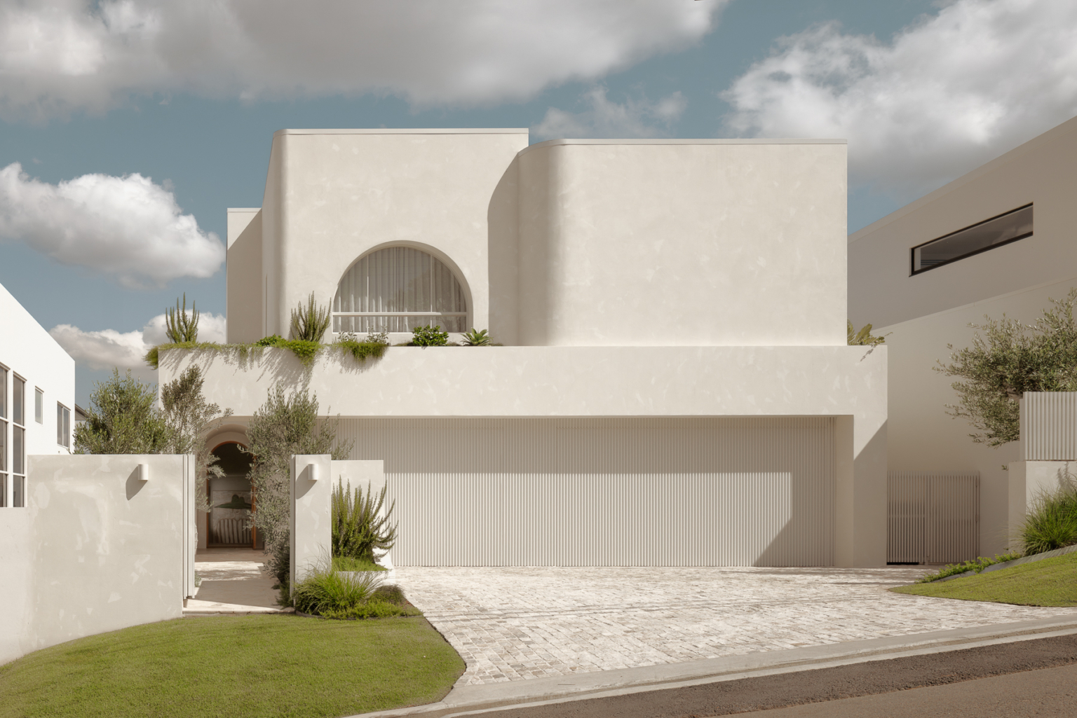 Grèce by Esat Design - Video Feature - The Local Project