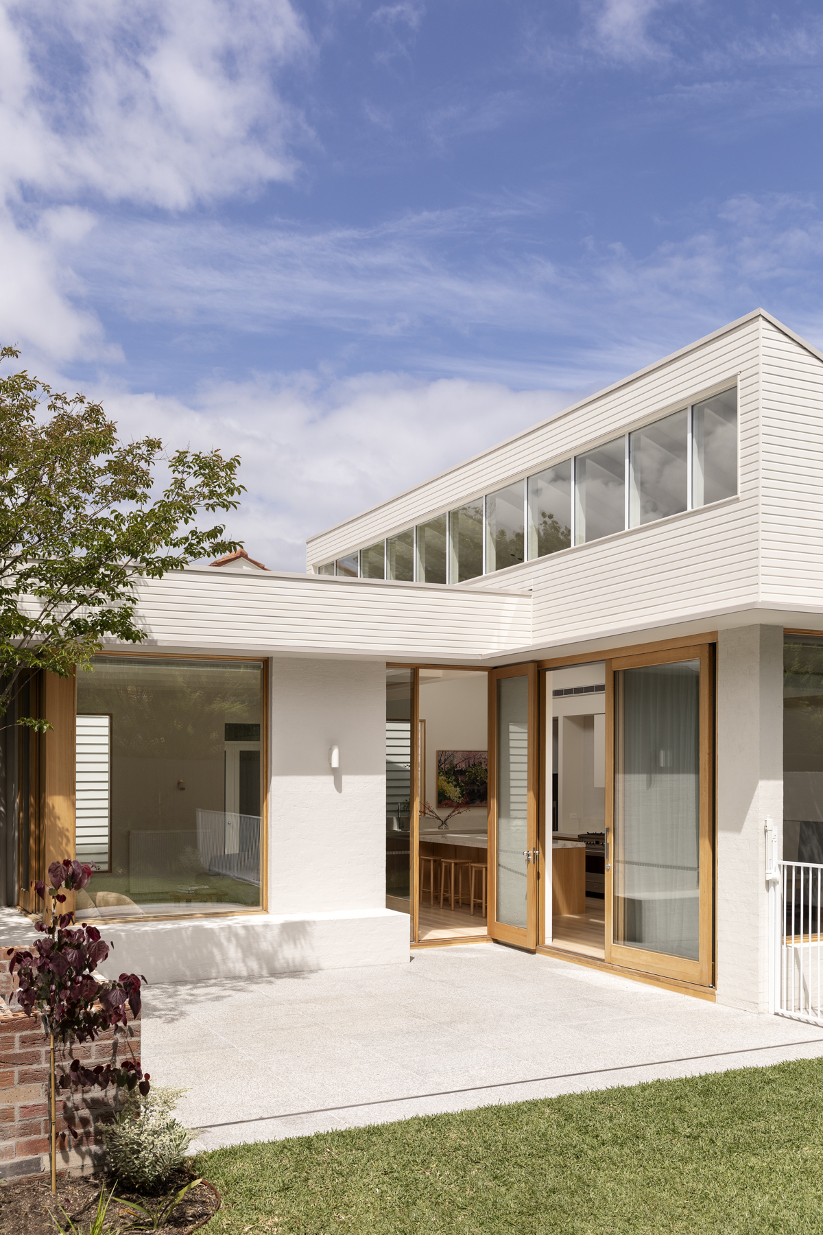 Malvern East House by Pipkorn Kilpatrick and Picnic Design Studio - Project Feature - The Local ...