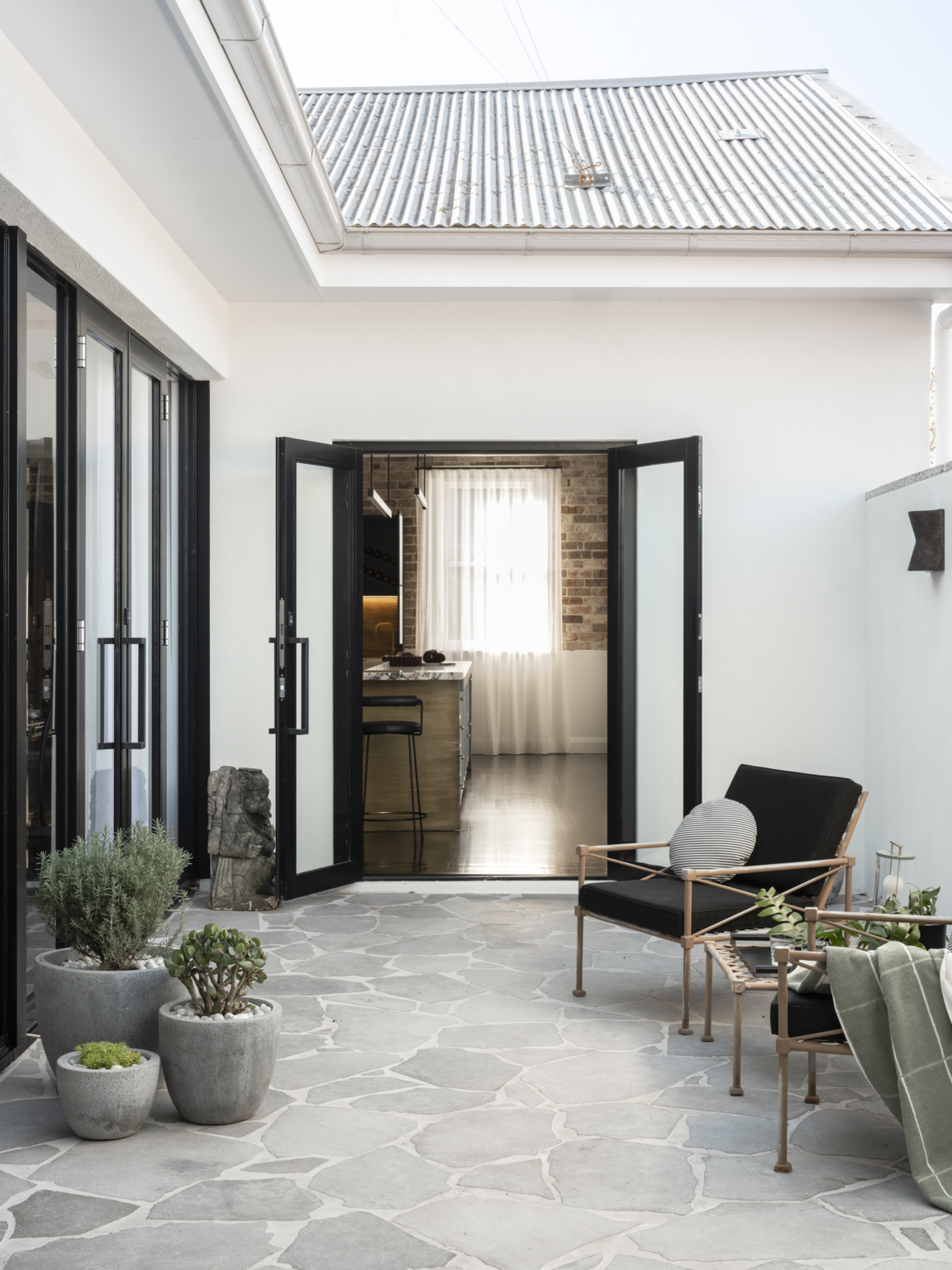 Hunt & Design - The Local Project