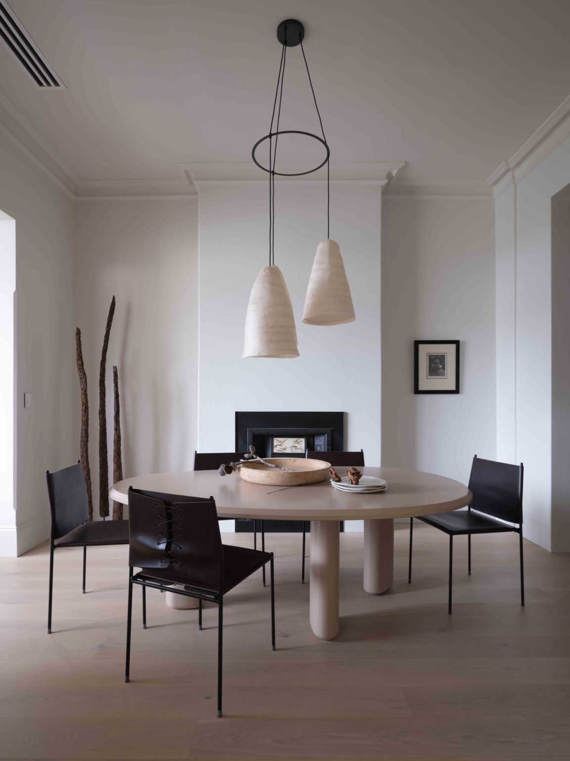 Tomich House by Mark Jeavons Architect and Ohlo Studio - Book Feature ...