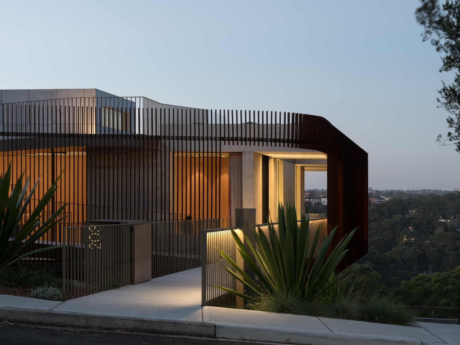 Perch House by pH+ Architects - Issue 15 Feature - The Local Project