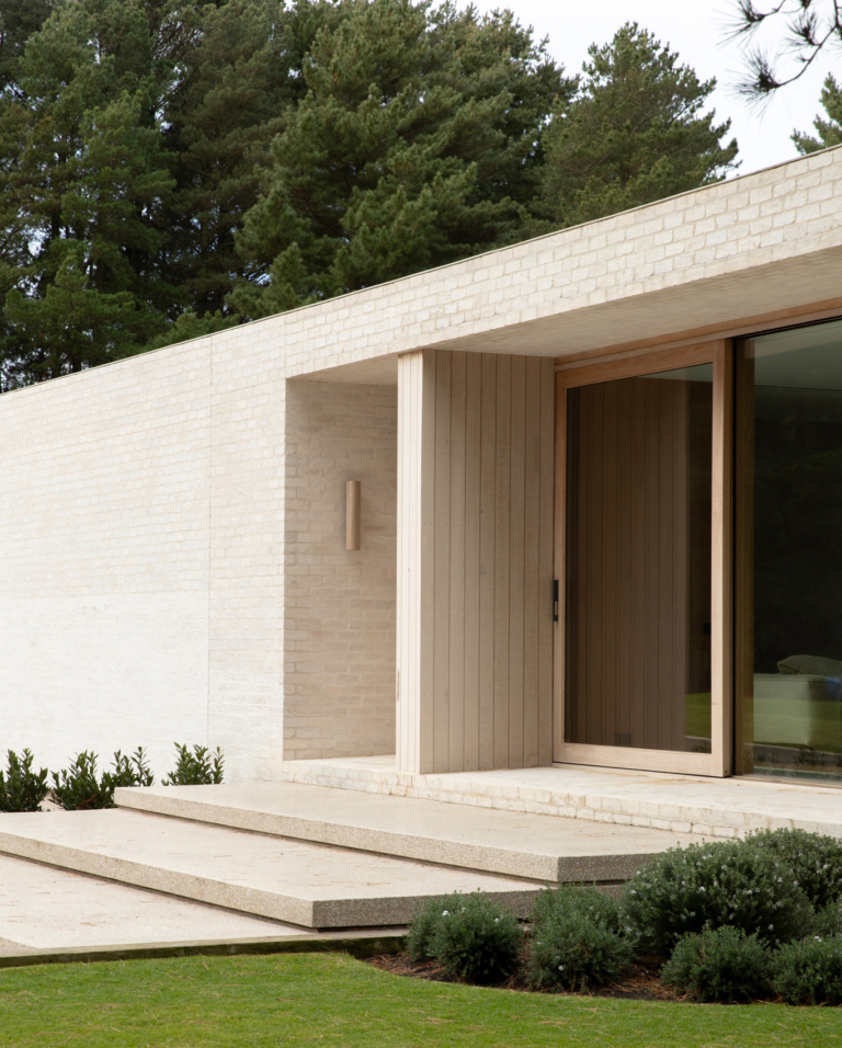 Cape Schanck House by Studio Goss and Aspect Windows - Issue 15 Feature - The Local Project