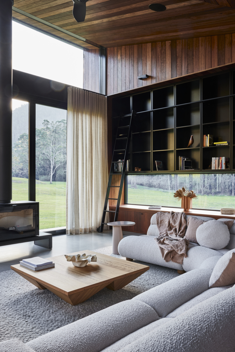 Amaroo by Shaun Lockyer Architects and Eco Outdoor - Profile Feature - The Local Project