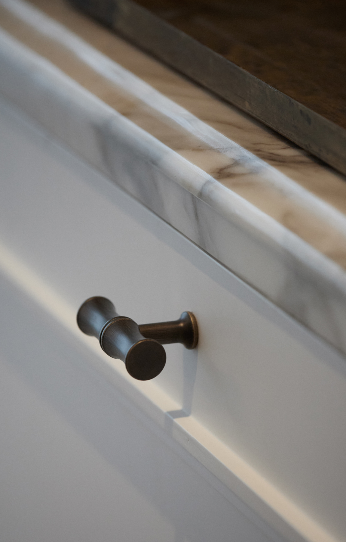 British Luxury Brass Hardware by Armac Martin - Product Feature - The ...