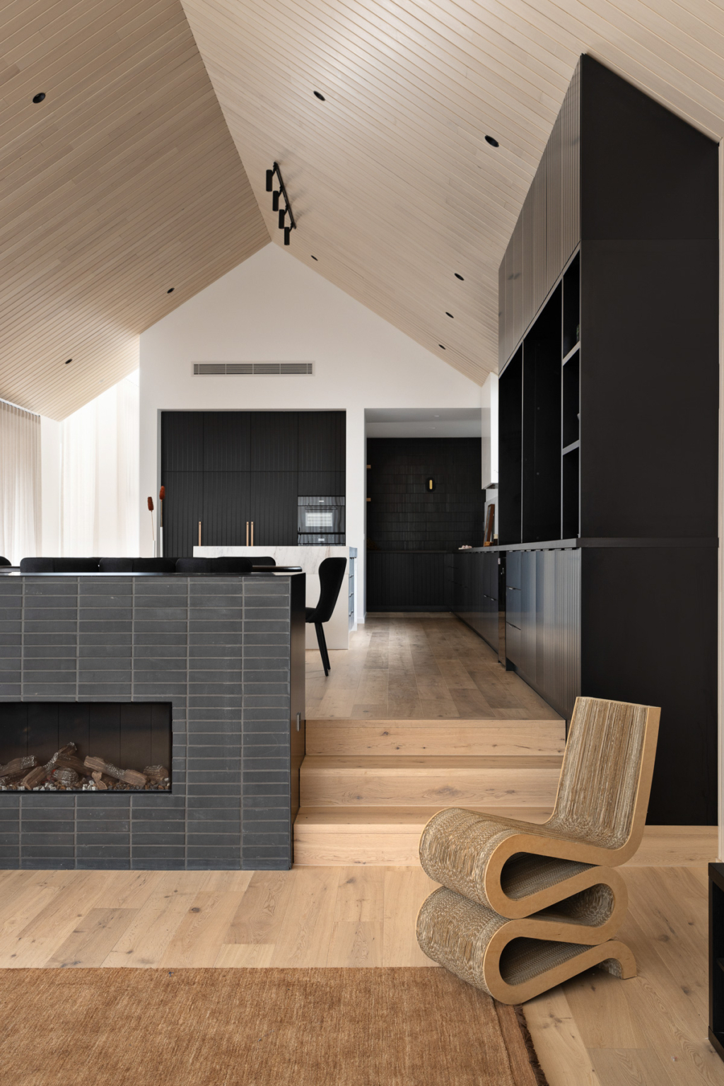 Peter Frampton’s Humble Home by Robin Rains Interior Design + Antiques - Project Feature - The ...