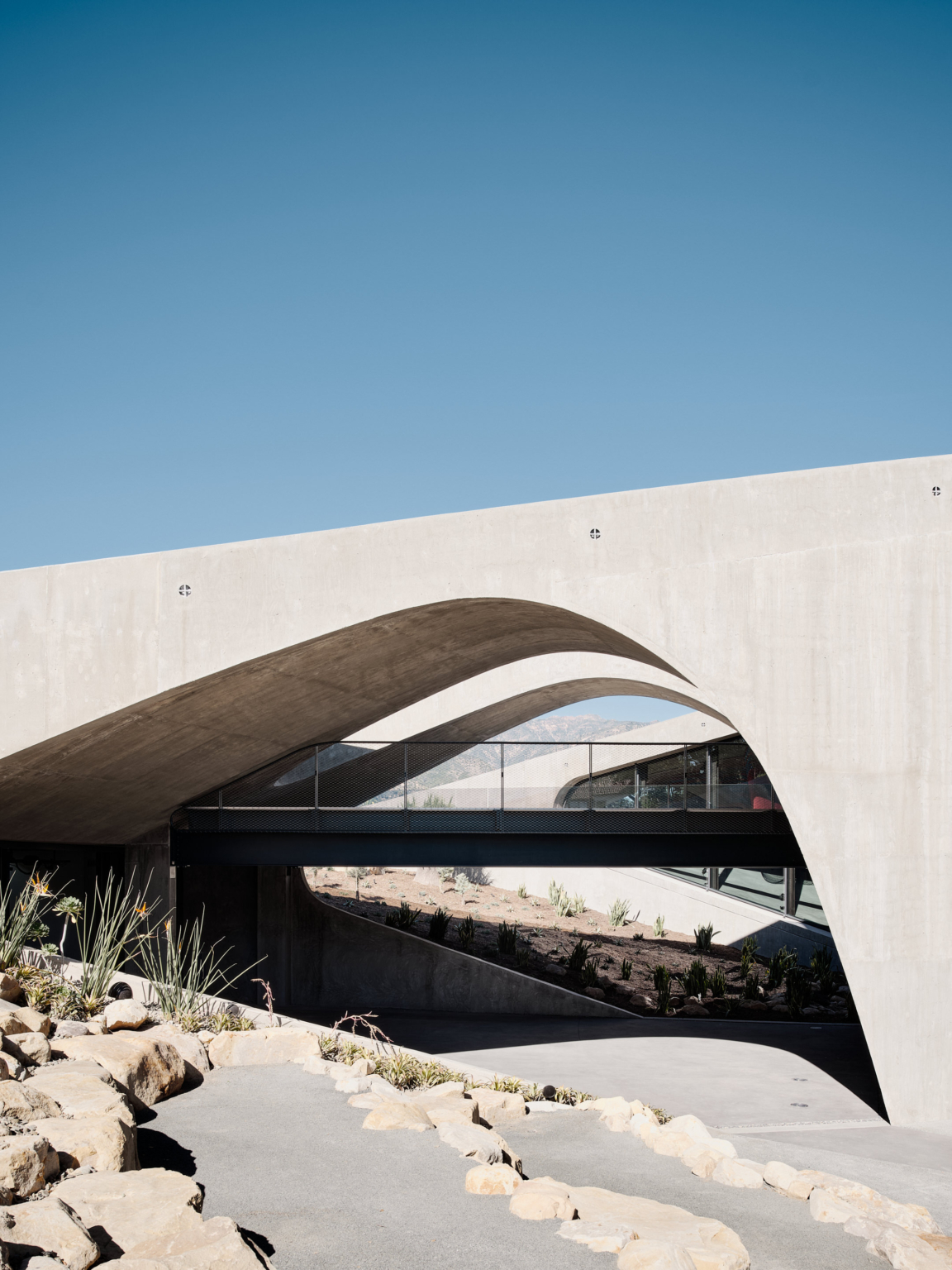 Hill House Montecito by Donaldson + Partners - Project Feature - The ...