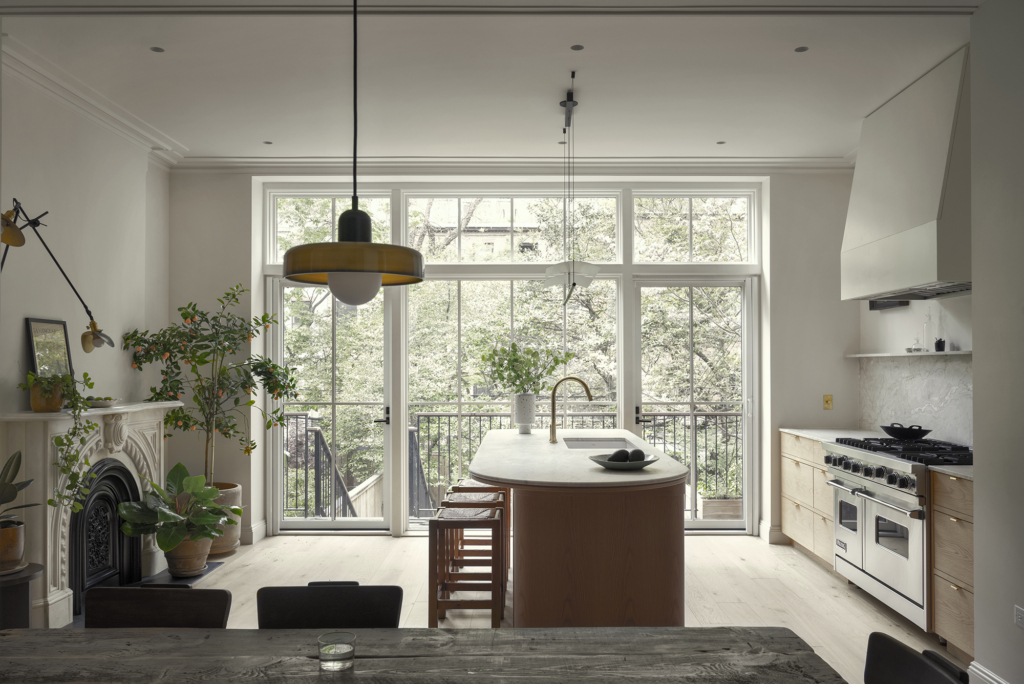 Fort Greene Townhouse by Bangia Agostinho and Adrienne Totoro - Project ...