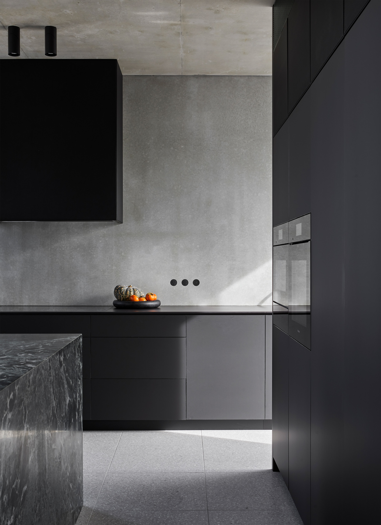 The 48 / ROUND Series by ZETR - Product Feature - The Local Project