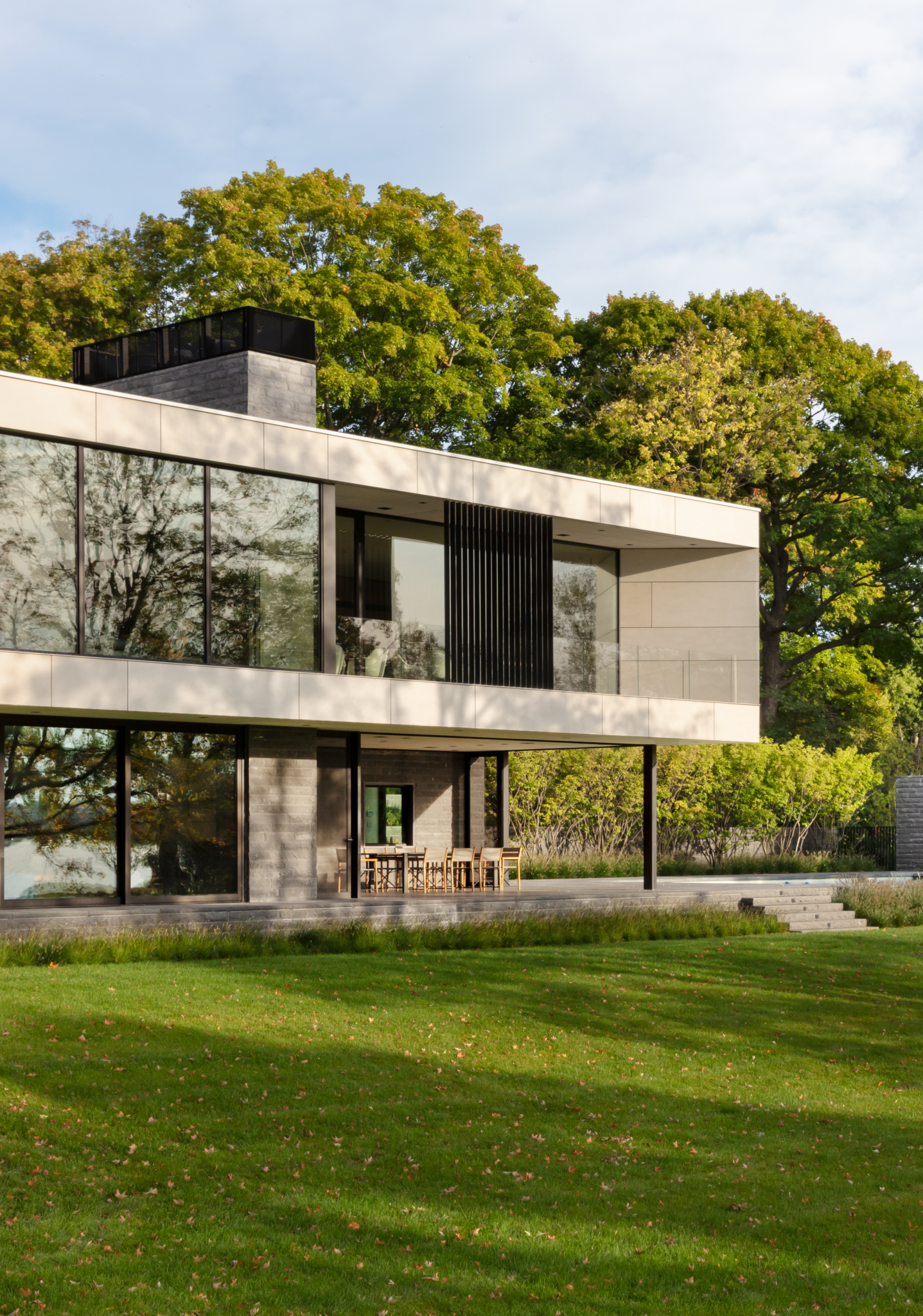 Brunswick Heads Residence by Fraser Mudge Architects and We Are Triibe ...