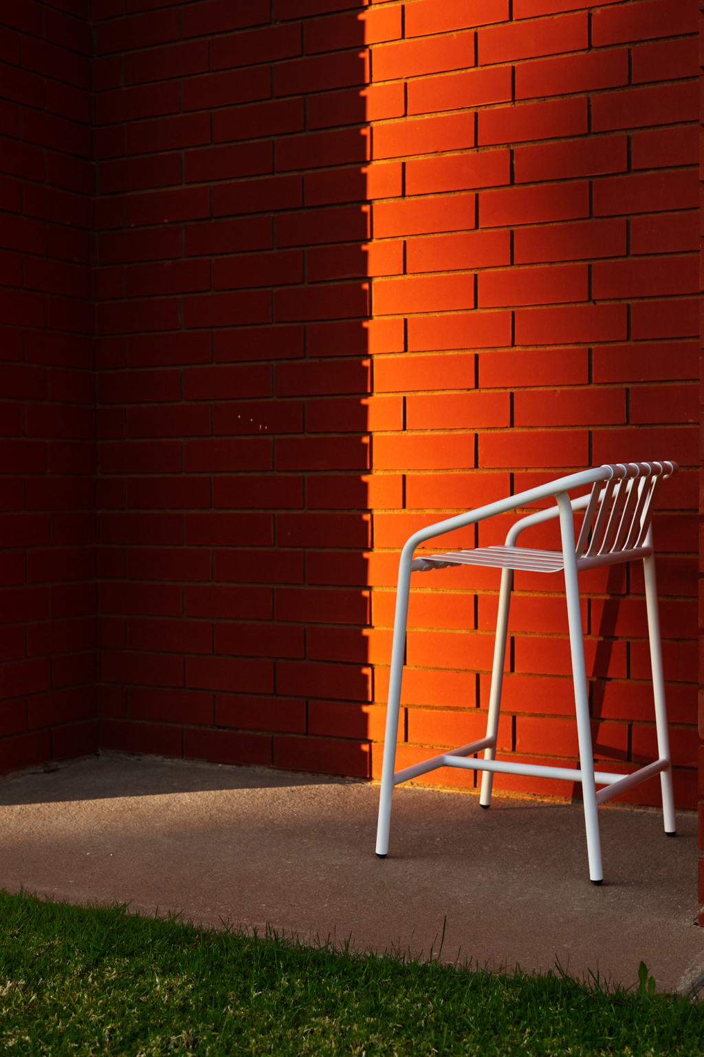 Derlot at ownworld - Issue 16 Feature - The Local Project