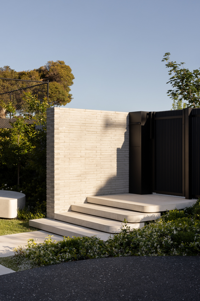 Caulfield North House by Architecture Works - Project Feature - The ...