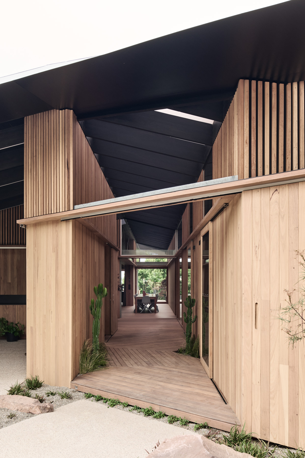 Brick House by Studio Roam and With Architecture Studio - Project ...
