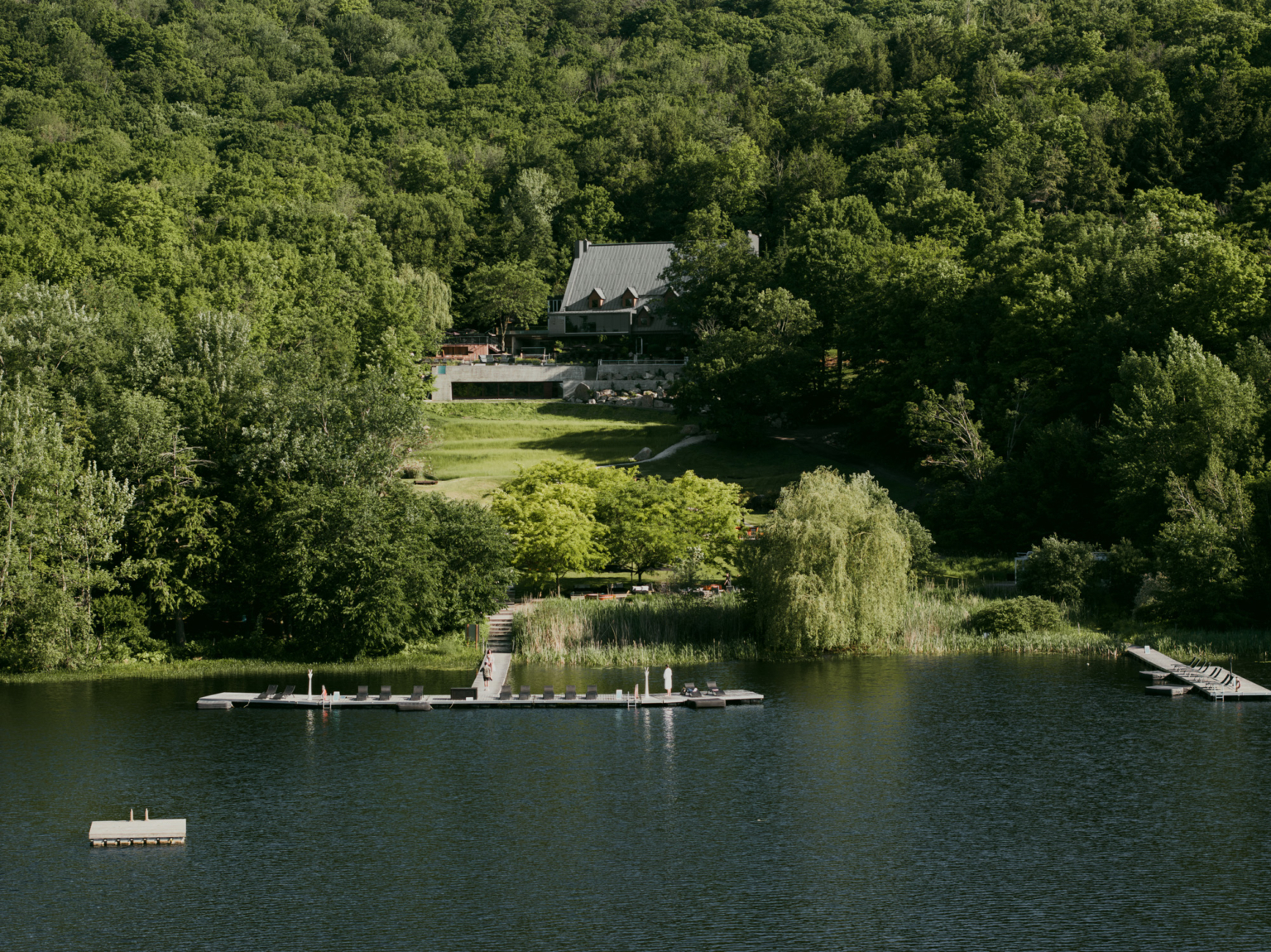 Balnea Spa + Réserve Thermale by MacKay-Lyons Sweetapple Architects ...