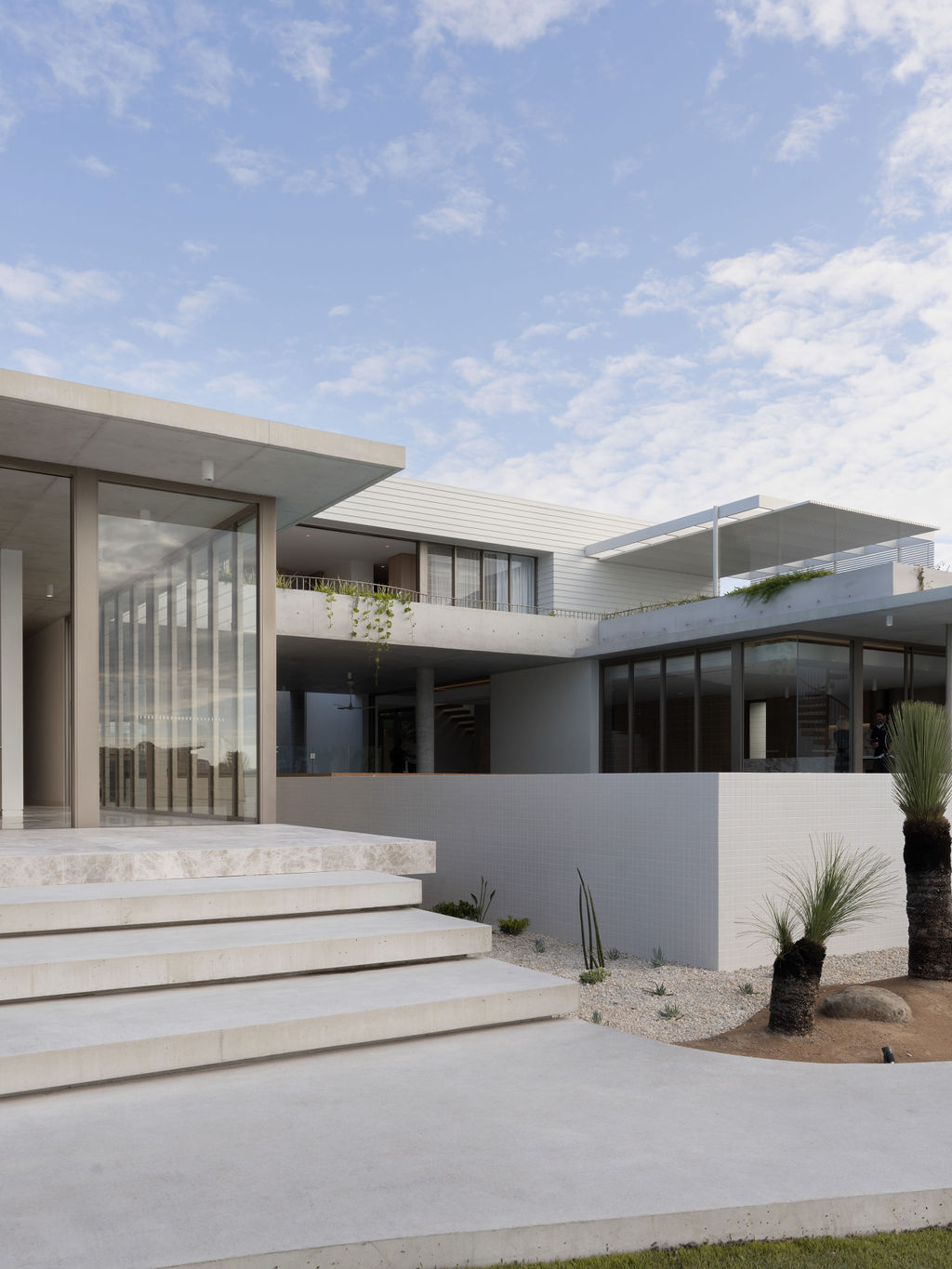 The Rising Sun Residence by Reitsma & Associates - Video Feature - The ...