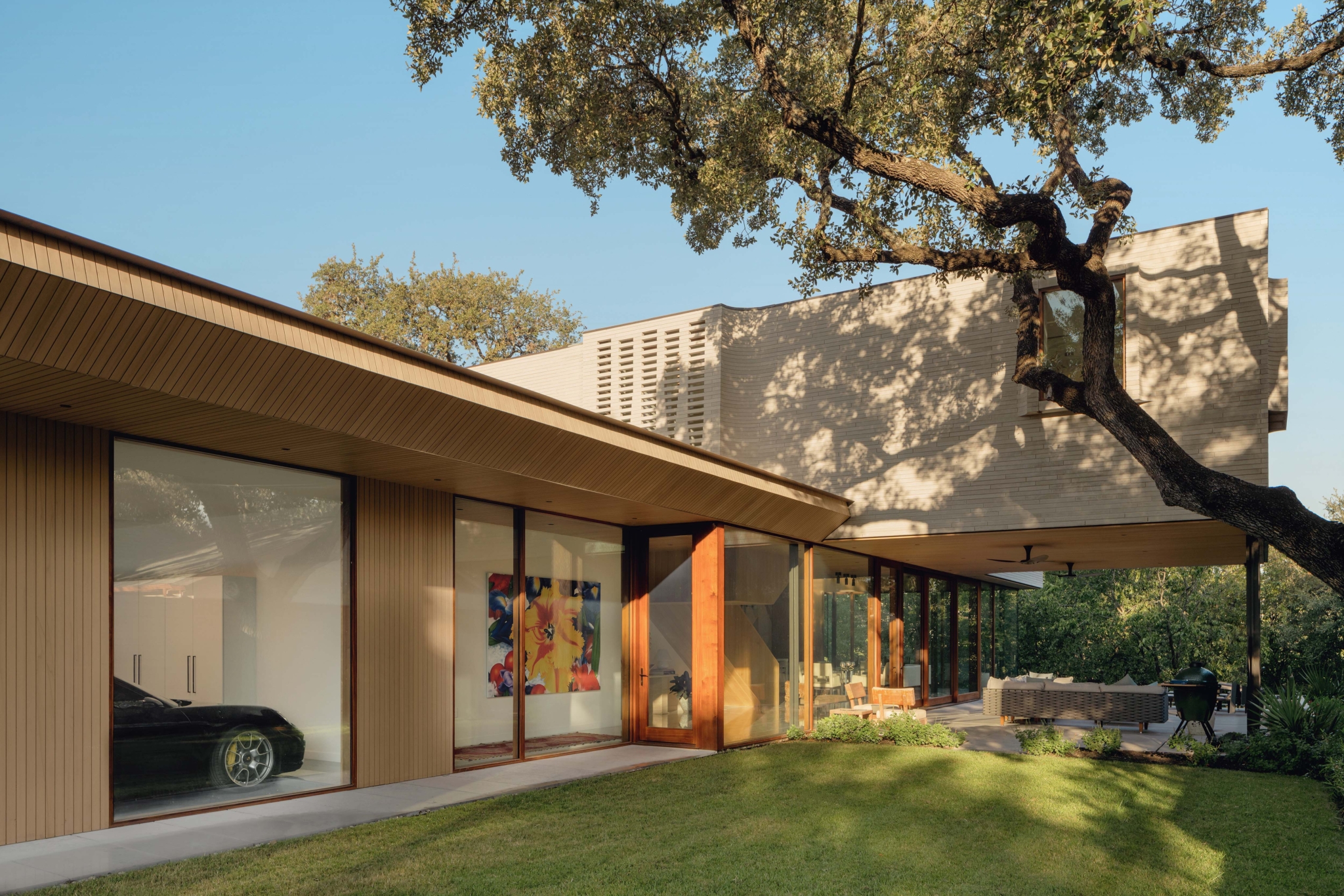 Greenbelt Residence by Michael Hsu Office of Architecture - Project ...