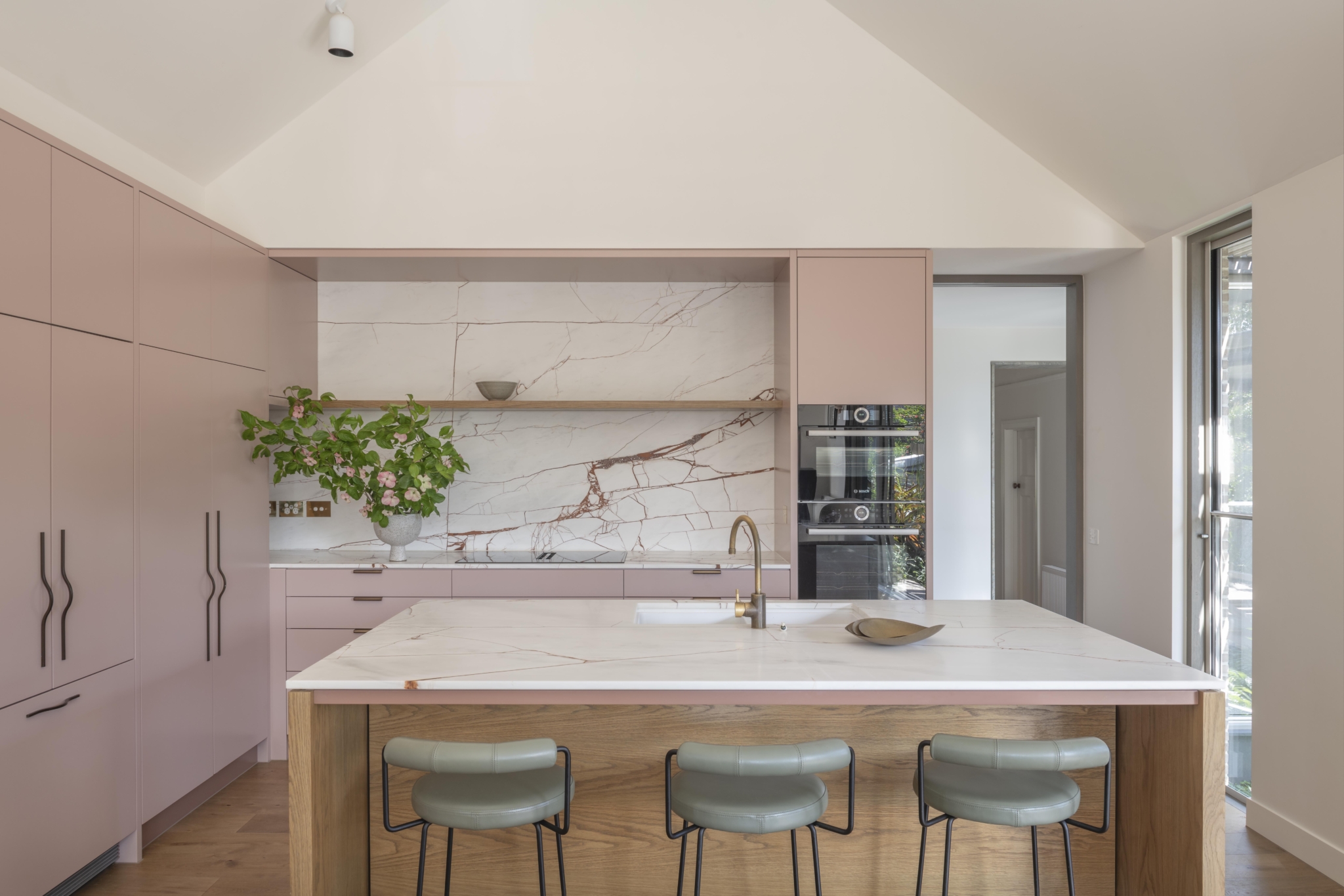 Preston House by Lisa Breeze Architect - Project Feature - The Local ...