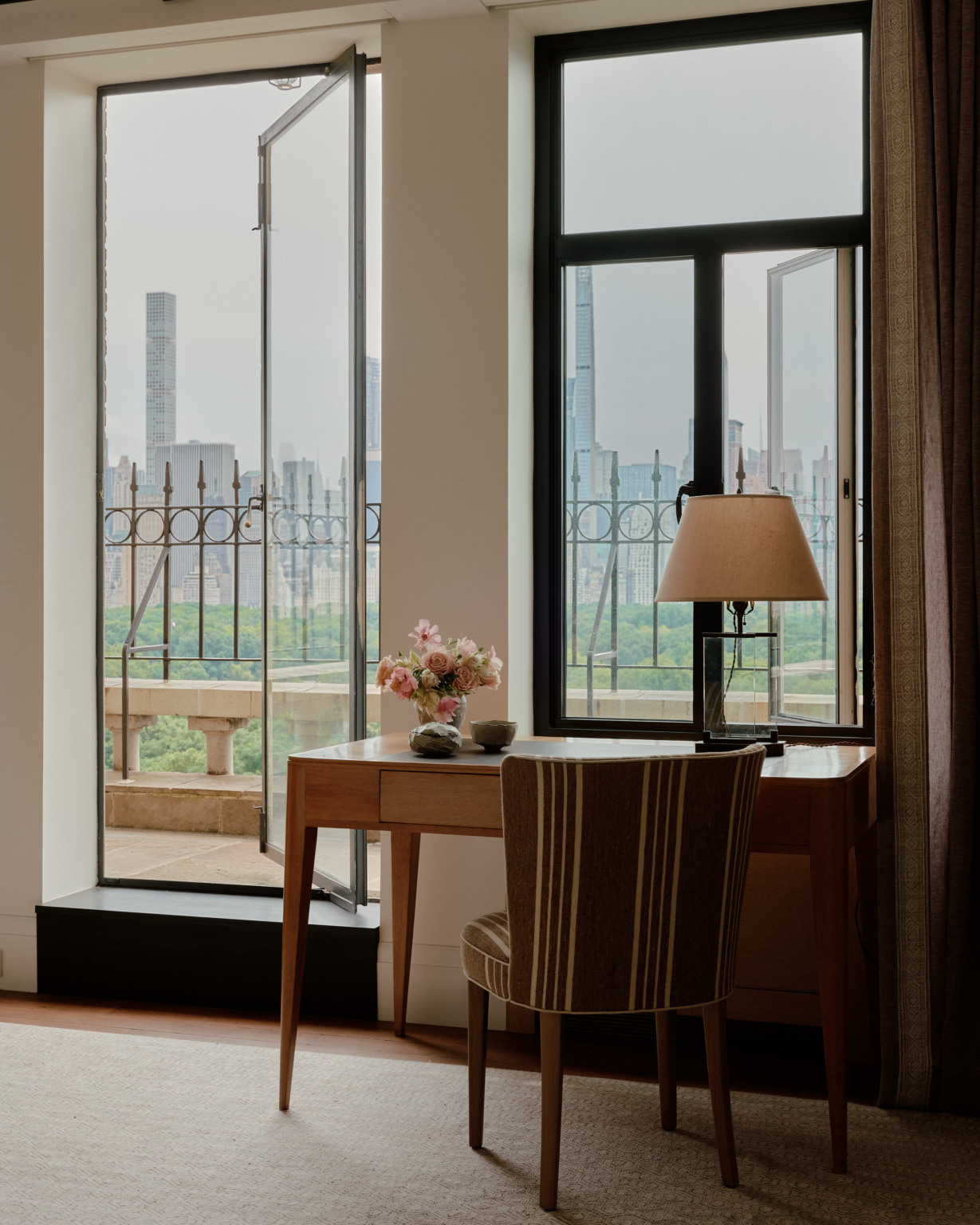 Upper West Side Apartment by Clive Lonstein - Project Feature - The ...