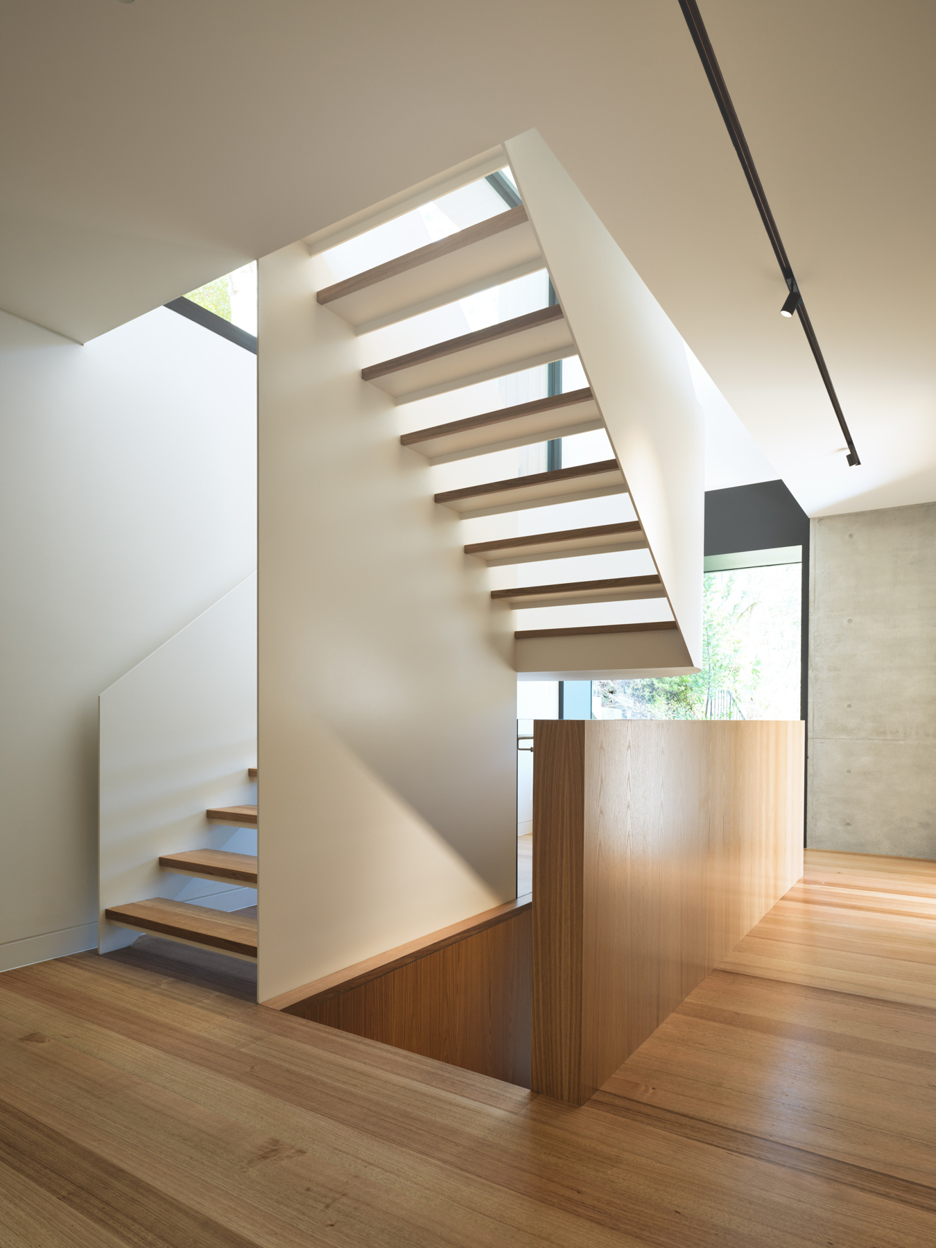 Corbel House by Nick Bell Architects - The Local Project