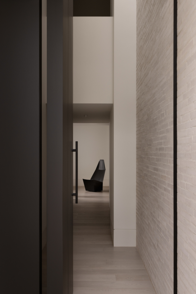 M Residence by Paul Conrad Architects - The Local Project