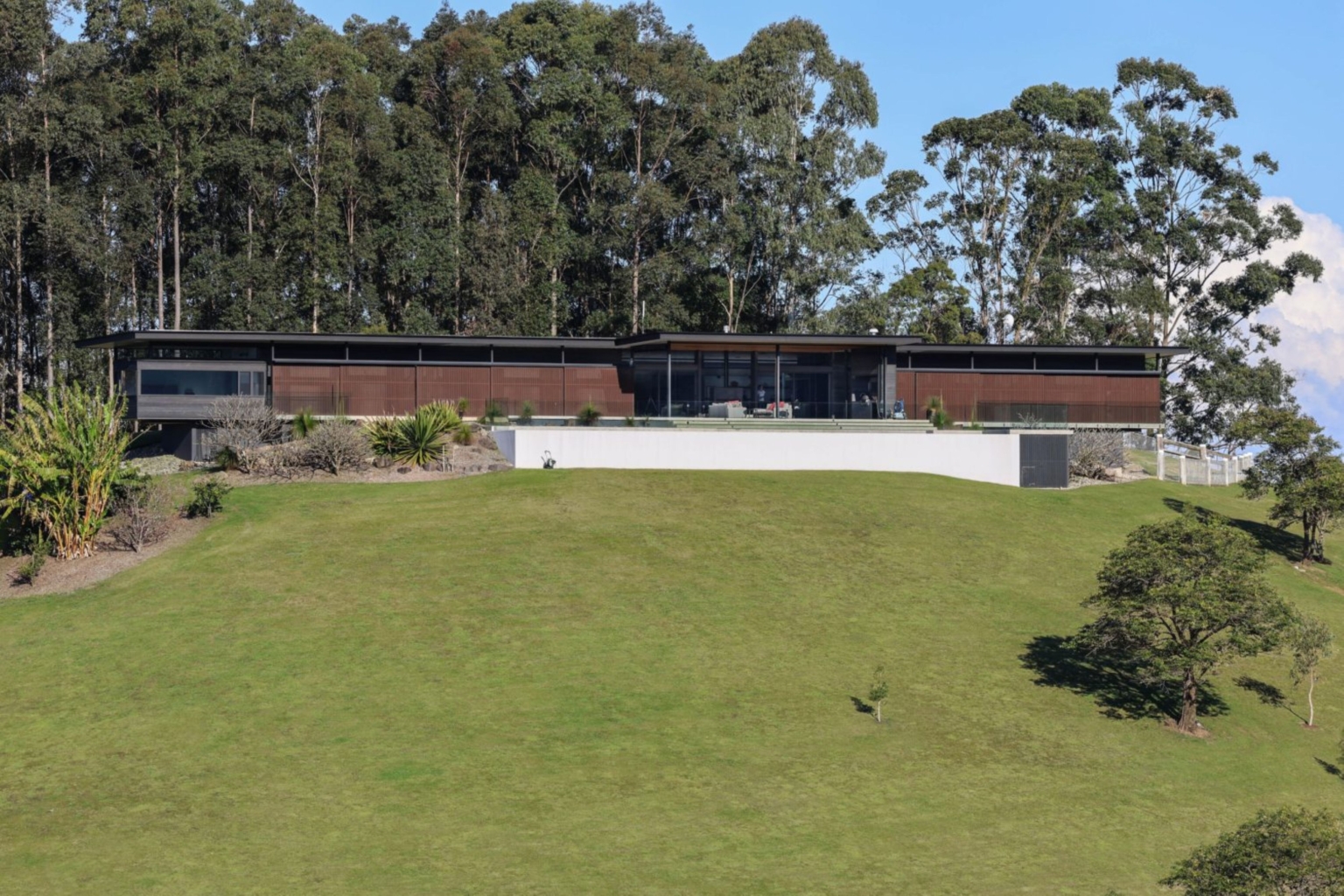136 Solar Road Cooroy Mountain QLD 4563