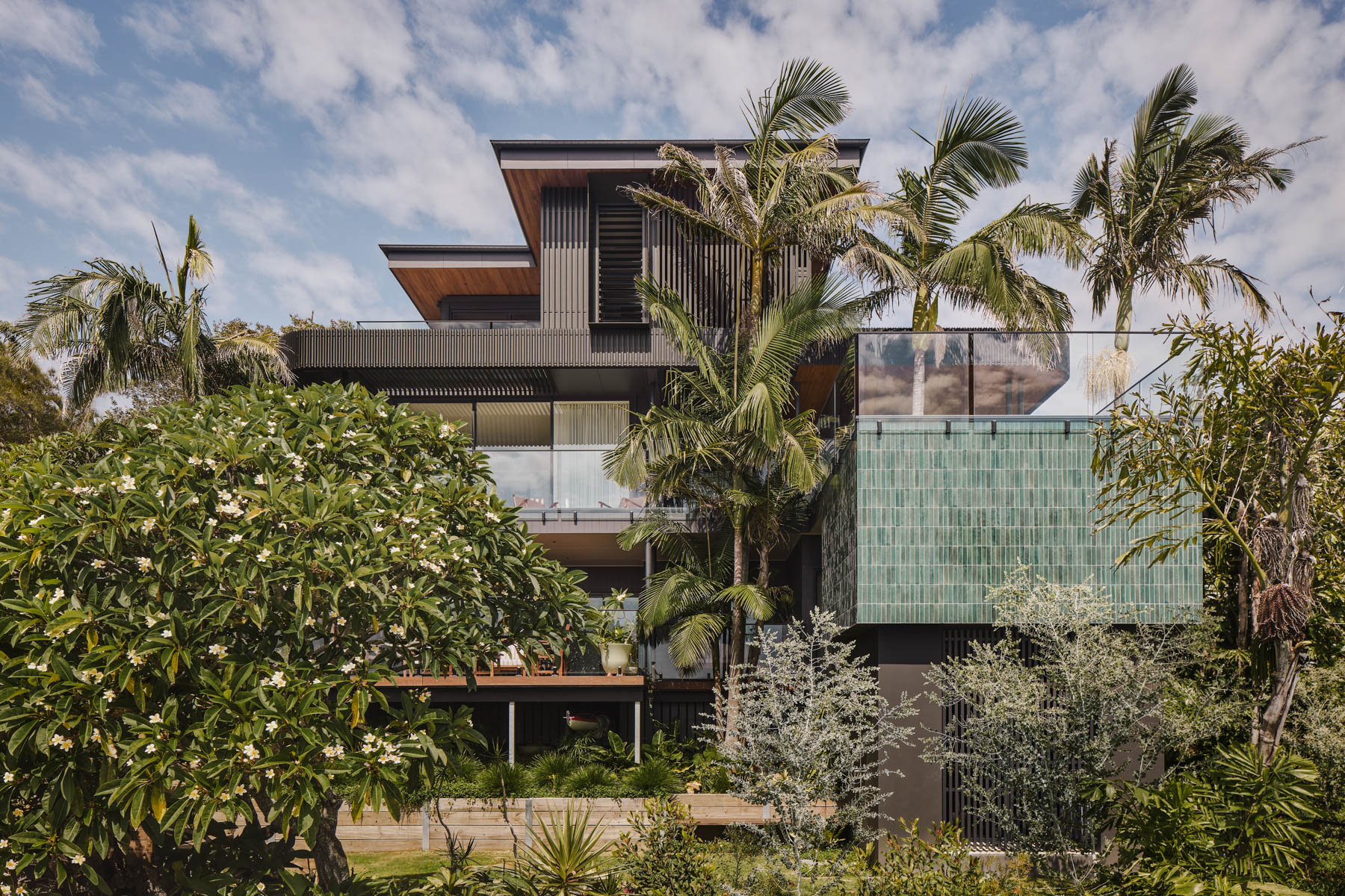 Cobbadah Beach House by Hayman + Charlton Architects - The Local Project